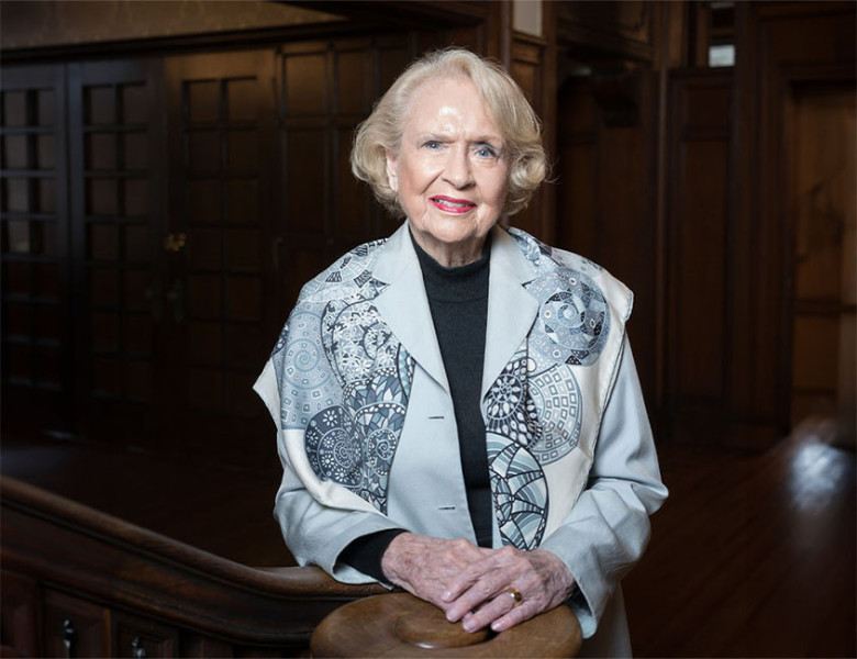 UST Mourns the Passing of Elizabeth "Liz" Lyons Ghrist