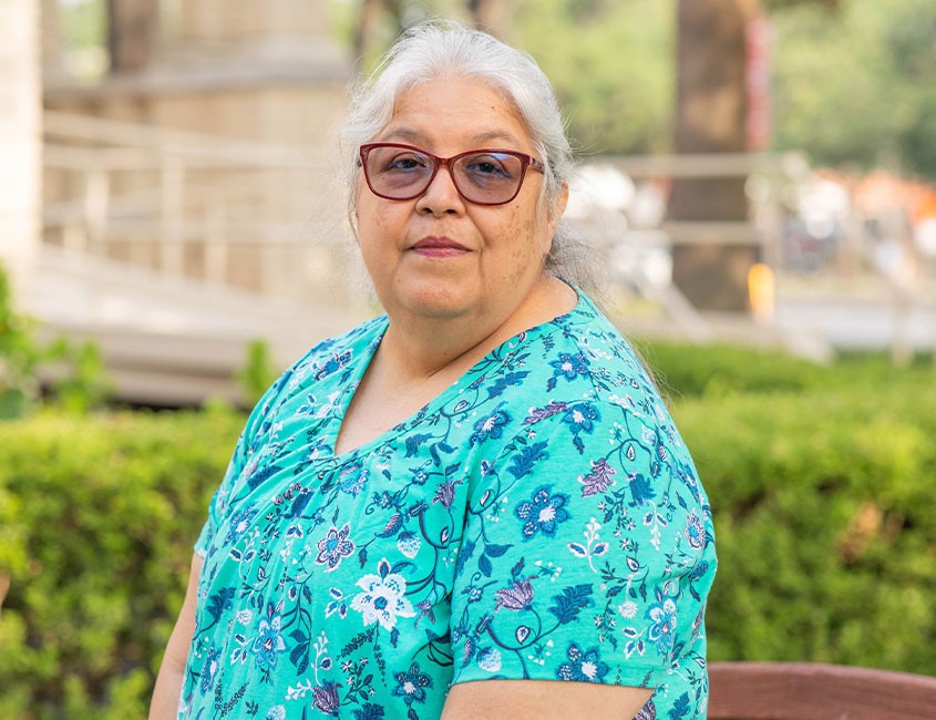 Maria Quintero '81 Named UST's Distinguished Alumna for 2023