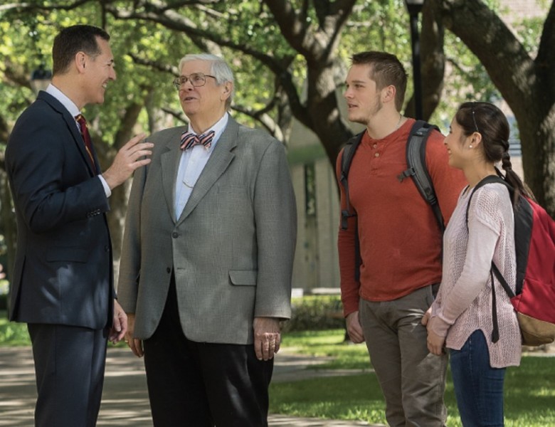 T. Crow’s Organ Music Faded Away and Debuted in Heaven