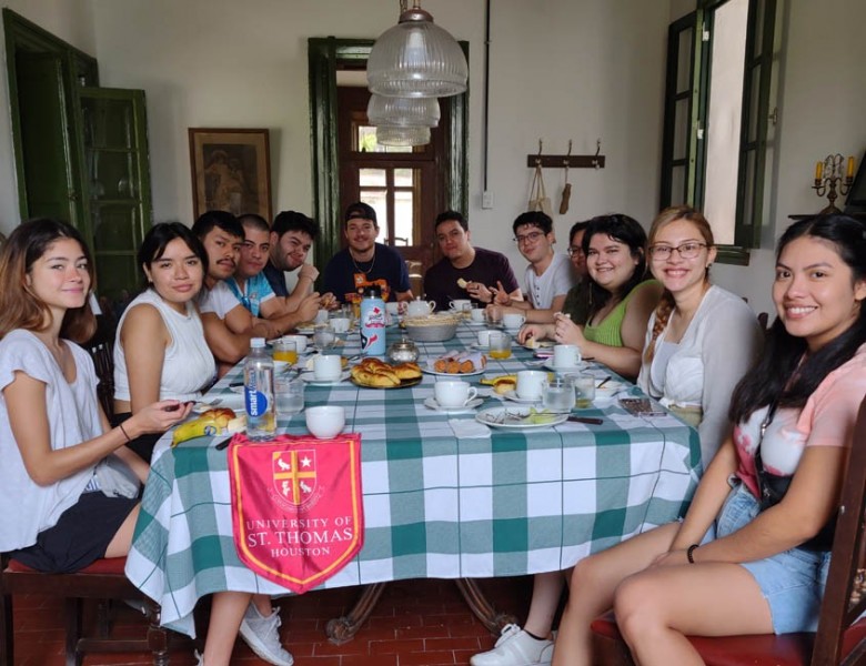 UST Study Abroad in Argentina Gives Field Experience