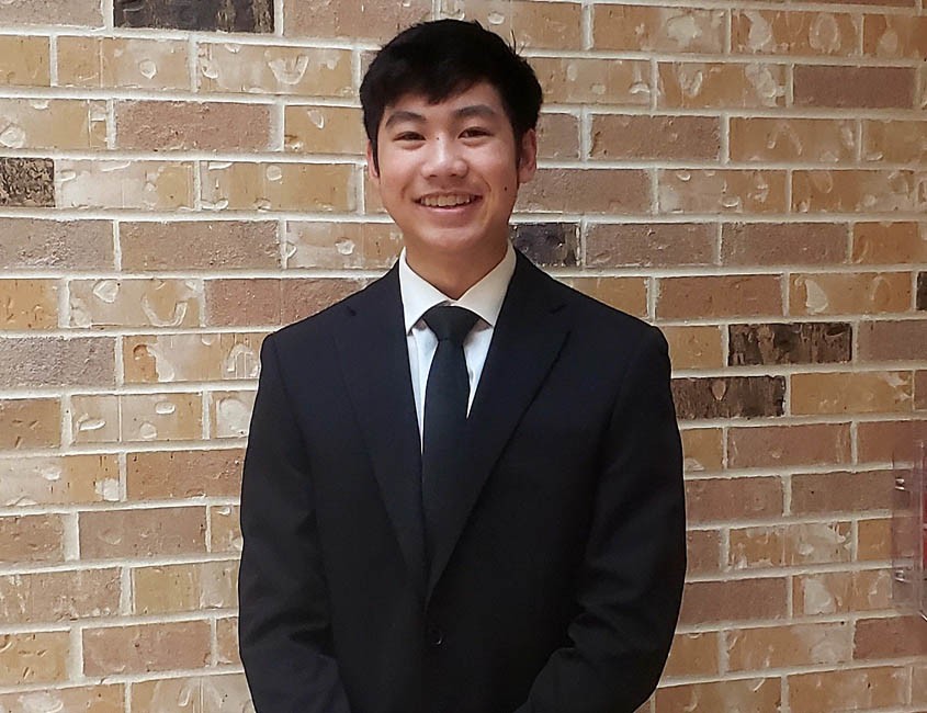 Full-Ride Guinan Scholarship Awarded to John Paul Le