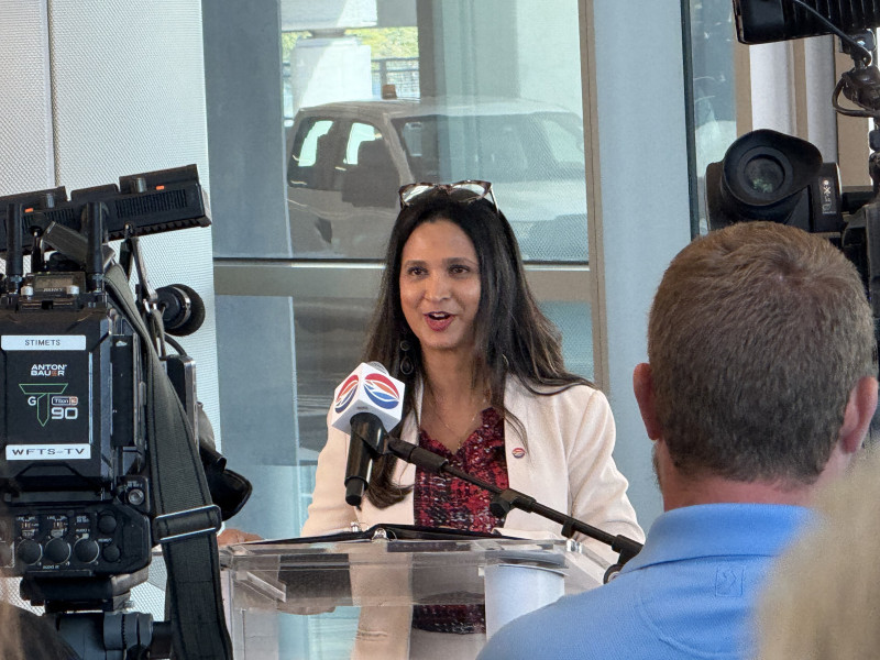 Tampa International Airport opens new Red Express Curbsides
