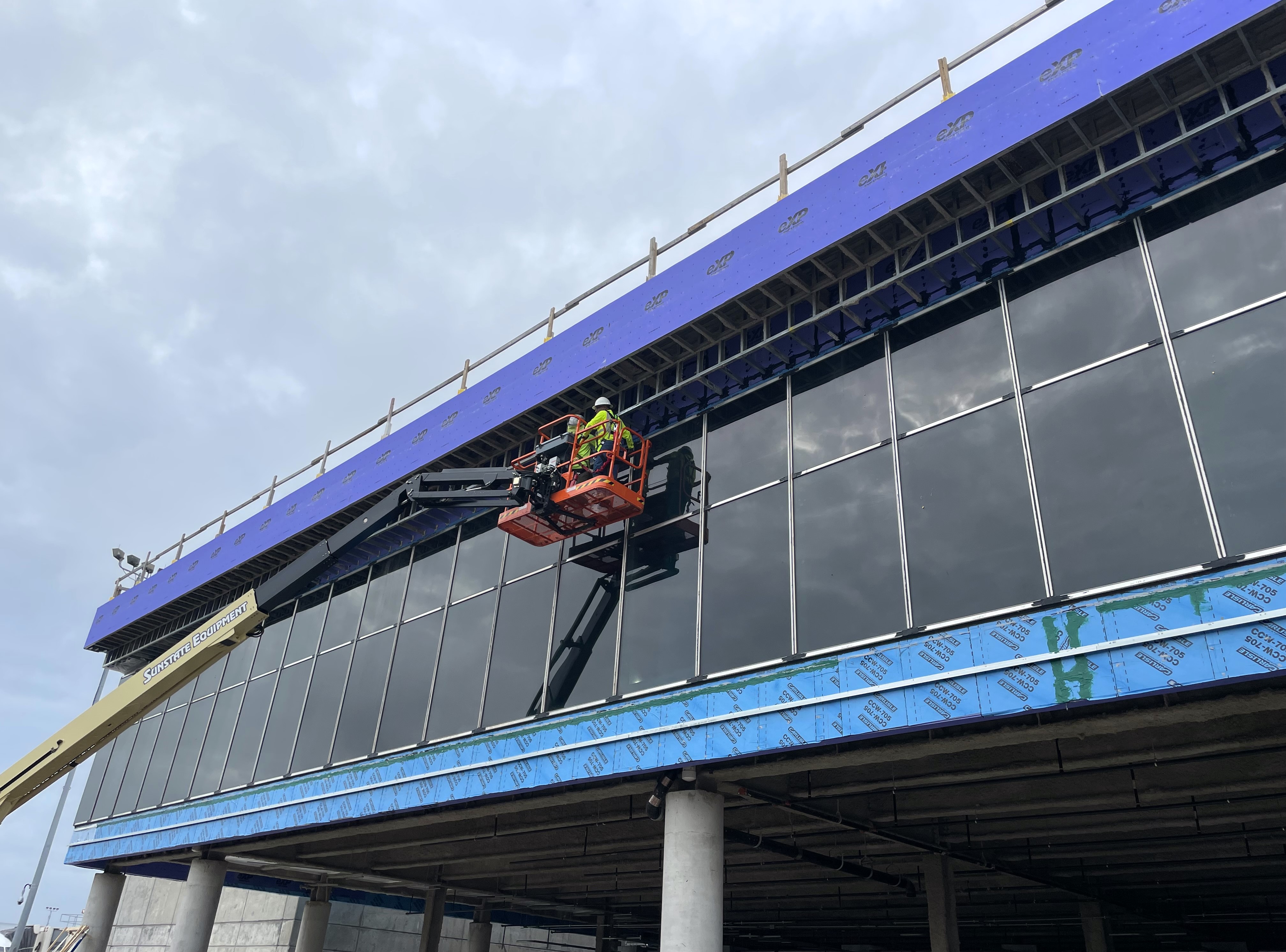 Security checkpoint project continues to grow at Airsides A and E