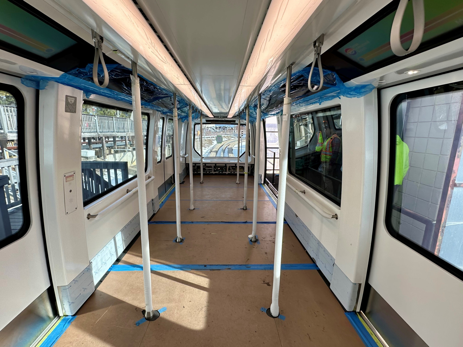 New shuttle cars for Airsides A and C rolling along