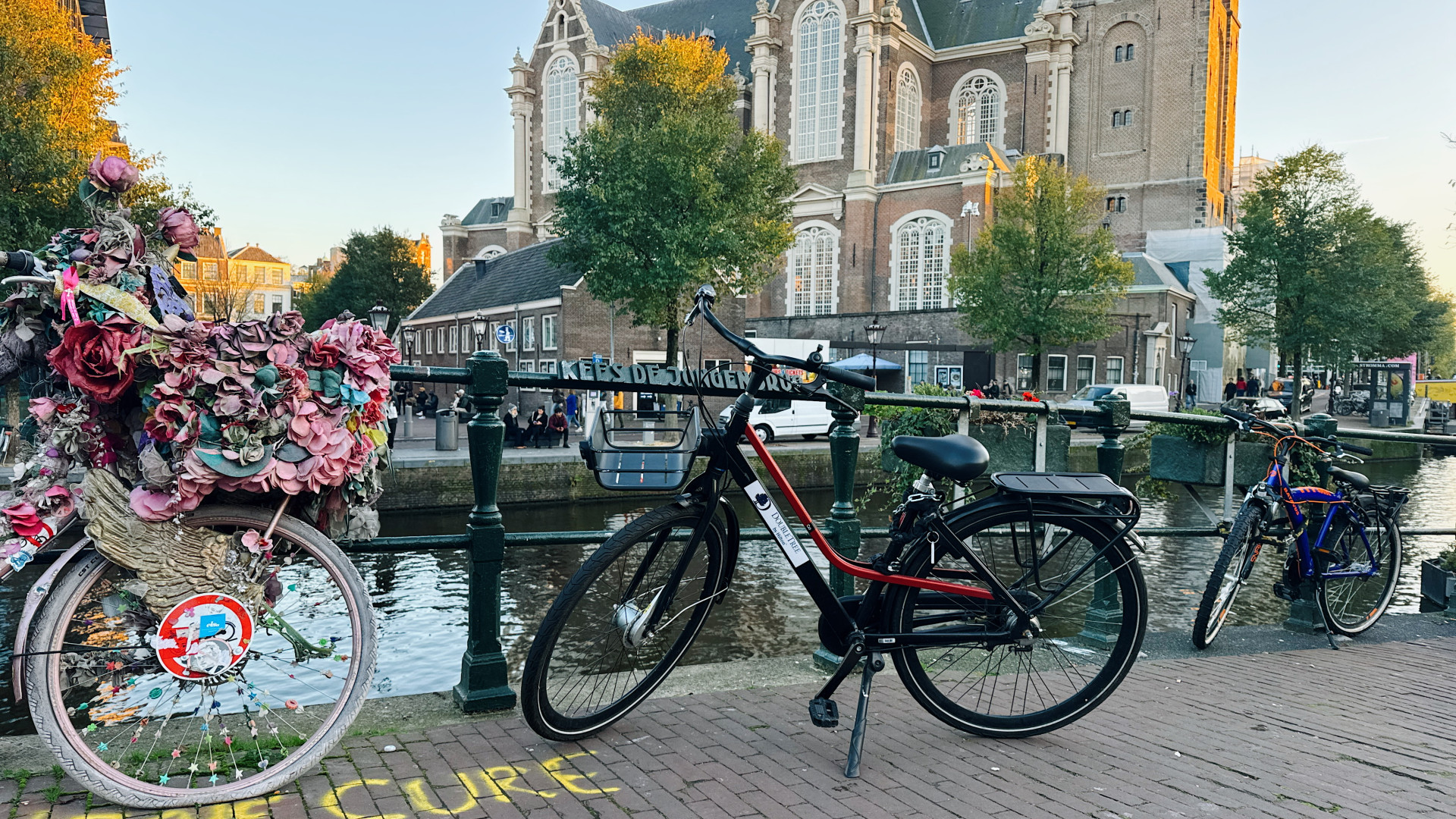 Canals, stroopwafels and bikes: Here's what to do on a visit to Amsterdam