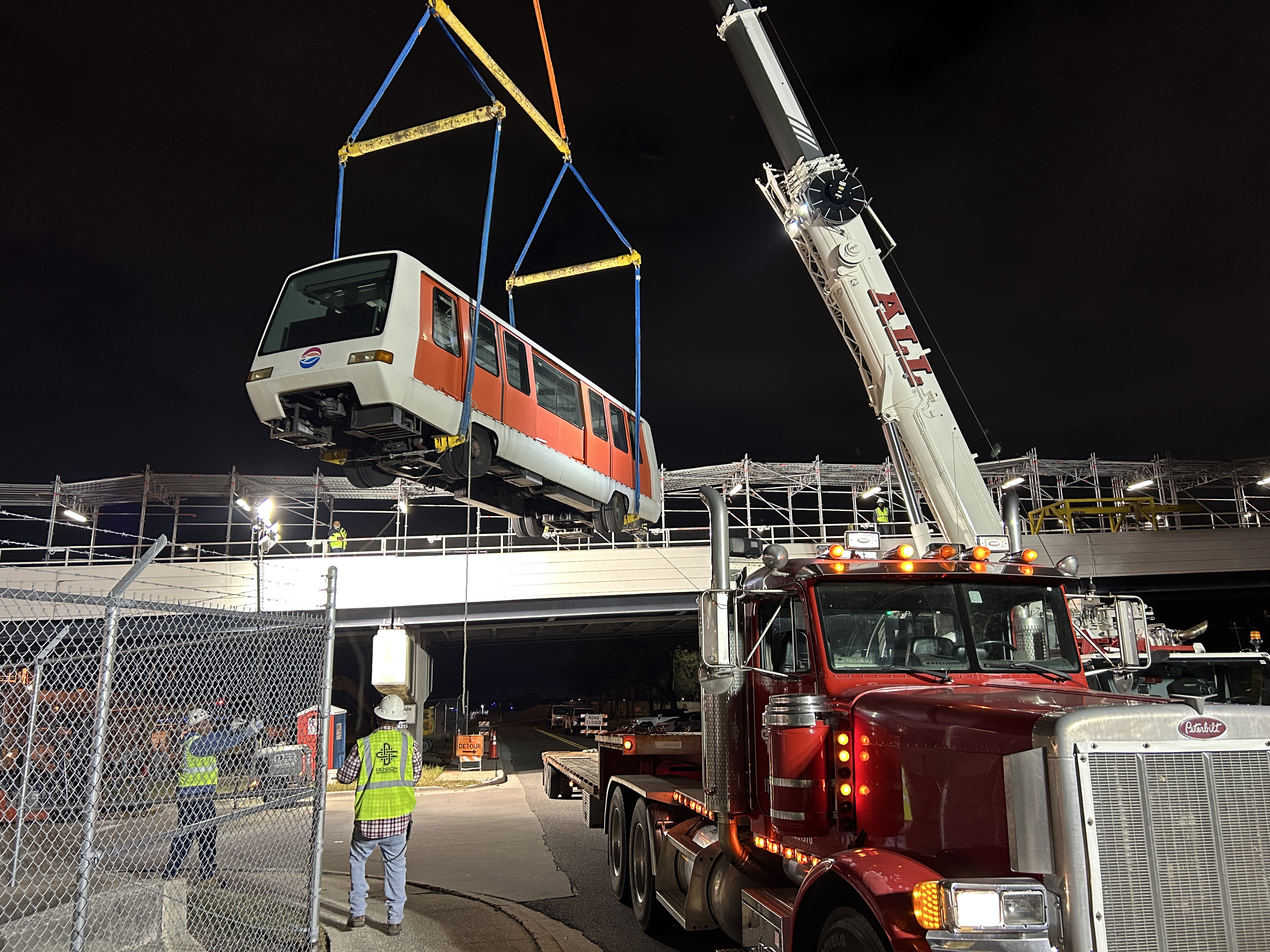 TPA removes Red shuttles at Airside E