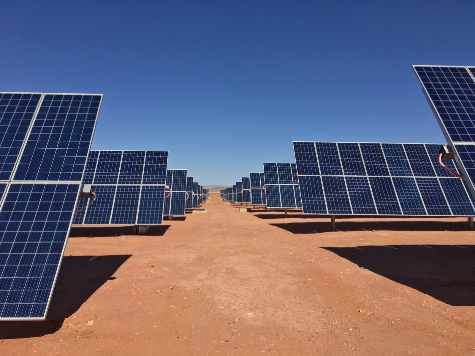 Unveiling of 100-MW West Line Solar