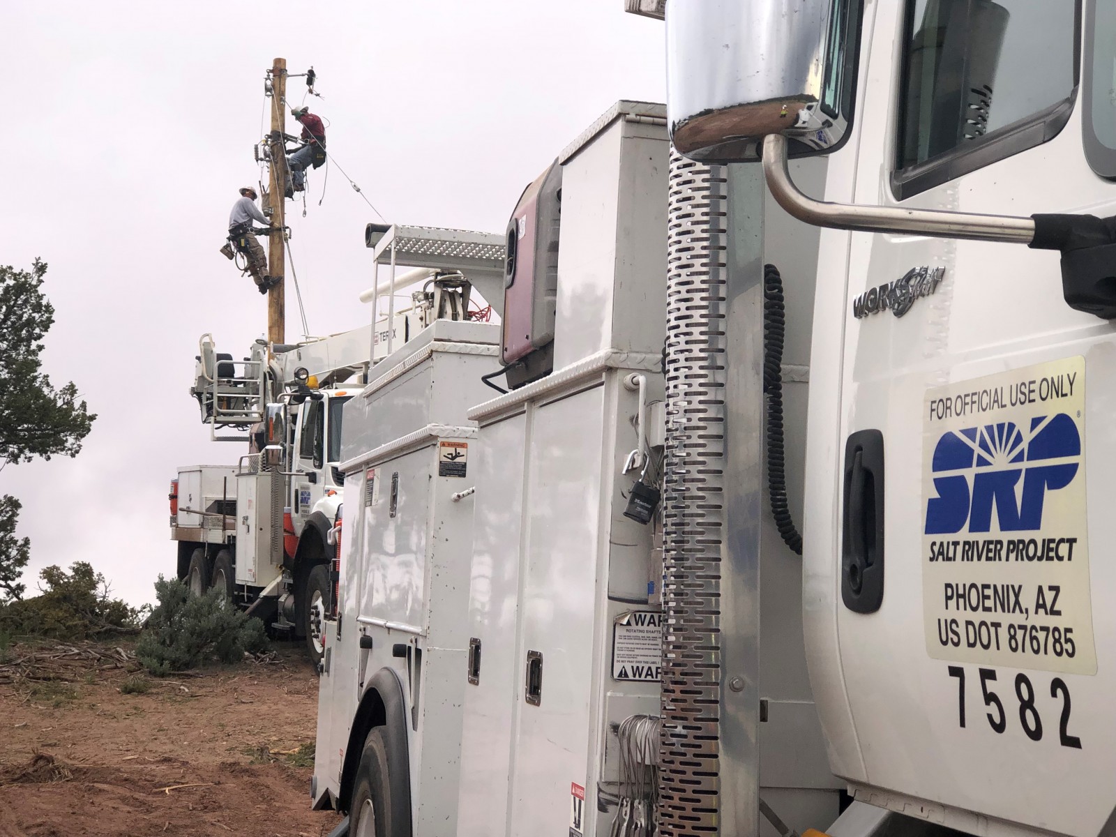 SRP Alerts Customers of Door-to-Door Scams