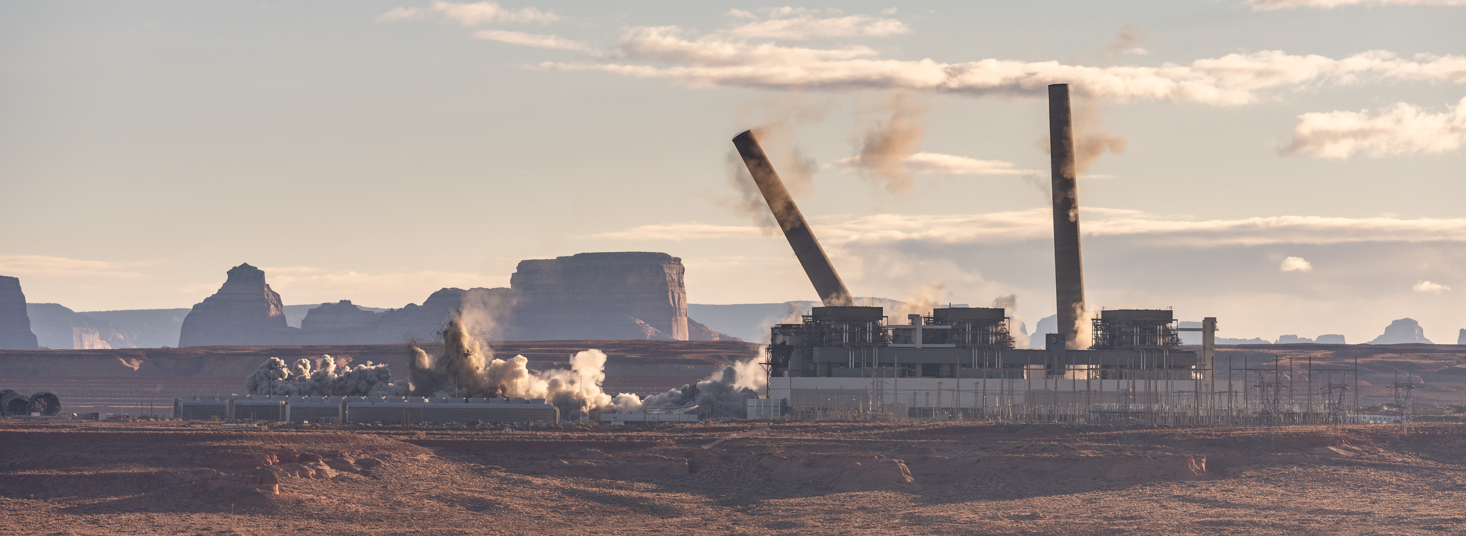 SRP Contractors Demolish NGS' Three Iconic Stacks