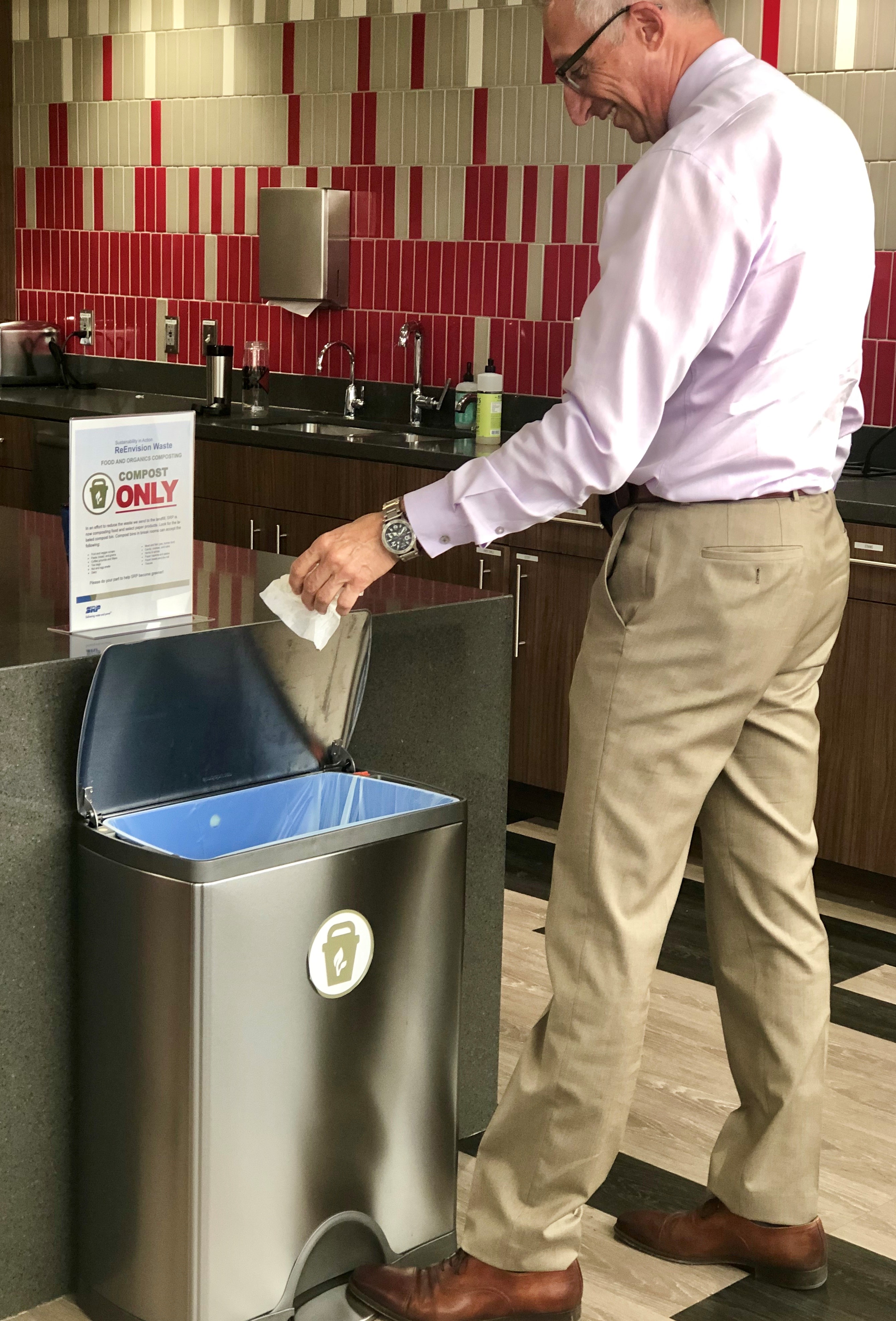 SRP’s ‘Green Team’ Promotes Office Composting