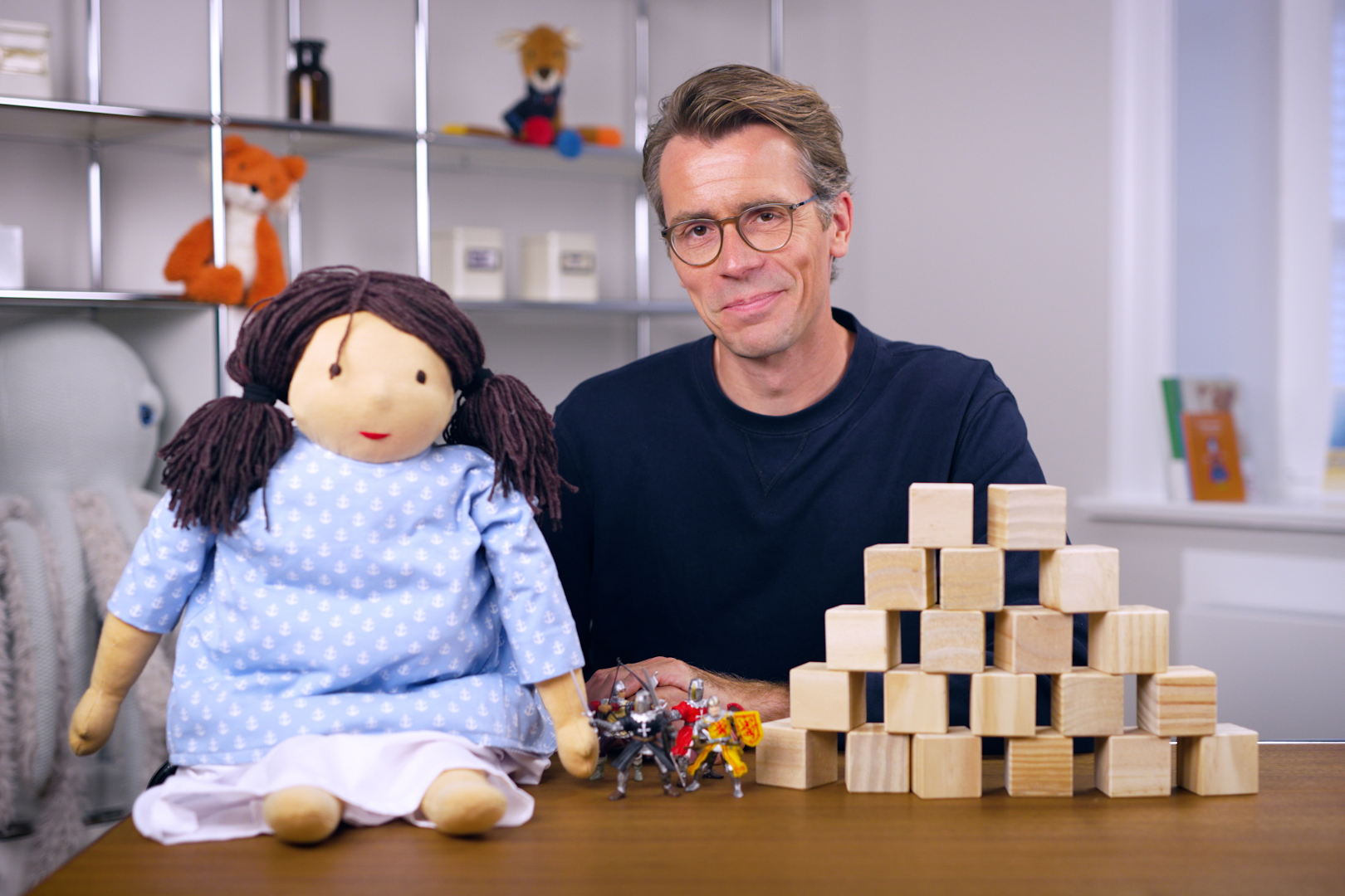 TV-Moderator Dr. Johannes Wimmer startet gemeinsam mit dem Hopp ...