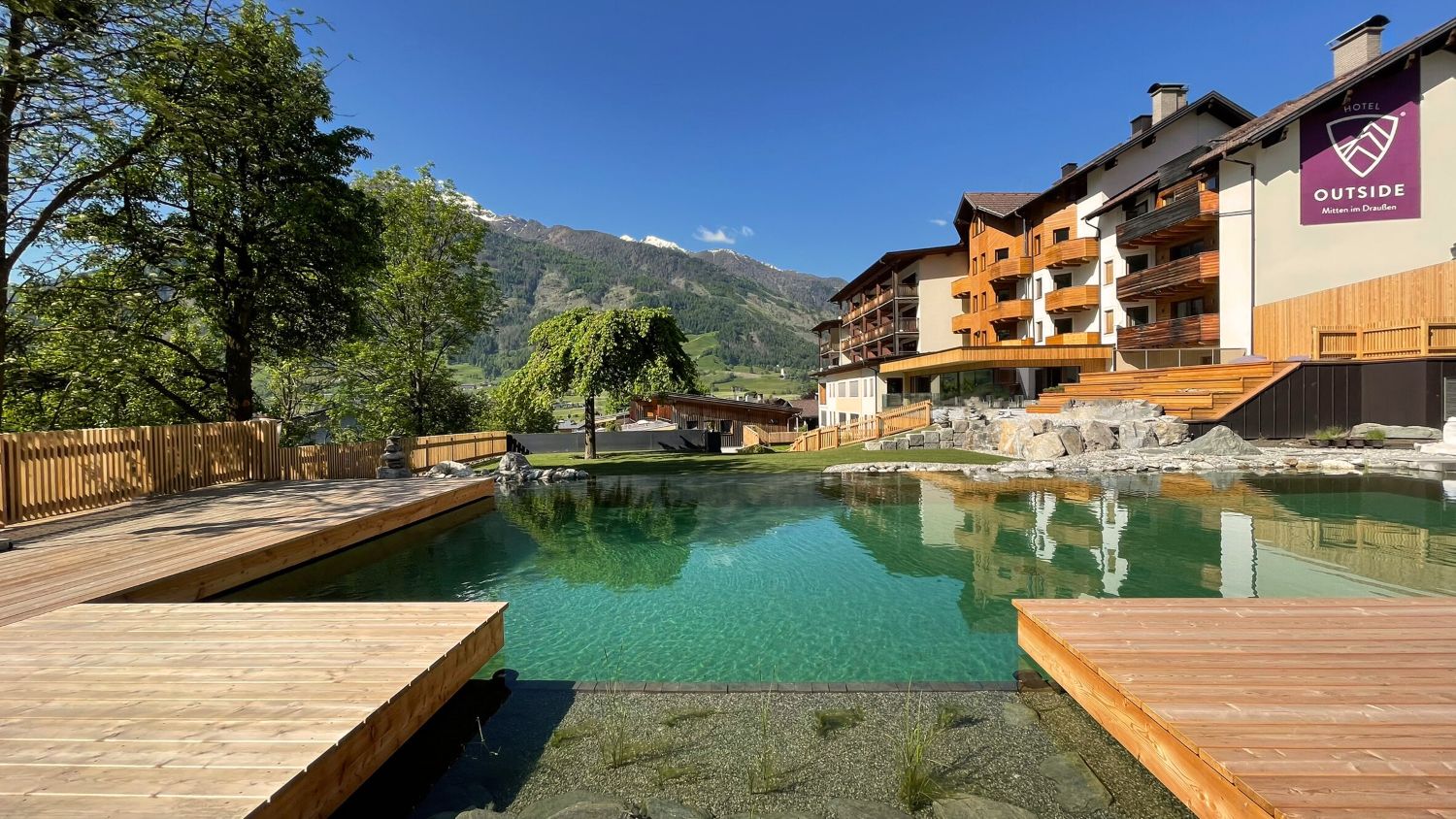 Naturhotel Outside starts Summer with a bigger Outdoor Spa