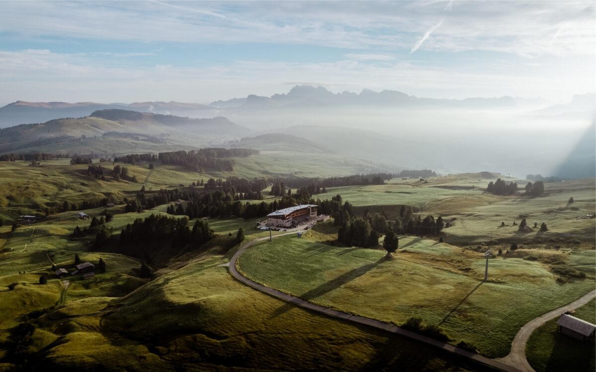 Summer season Paradiso Pure.Living on the Seiser Alm begins on 16 June