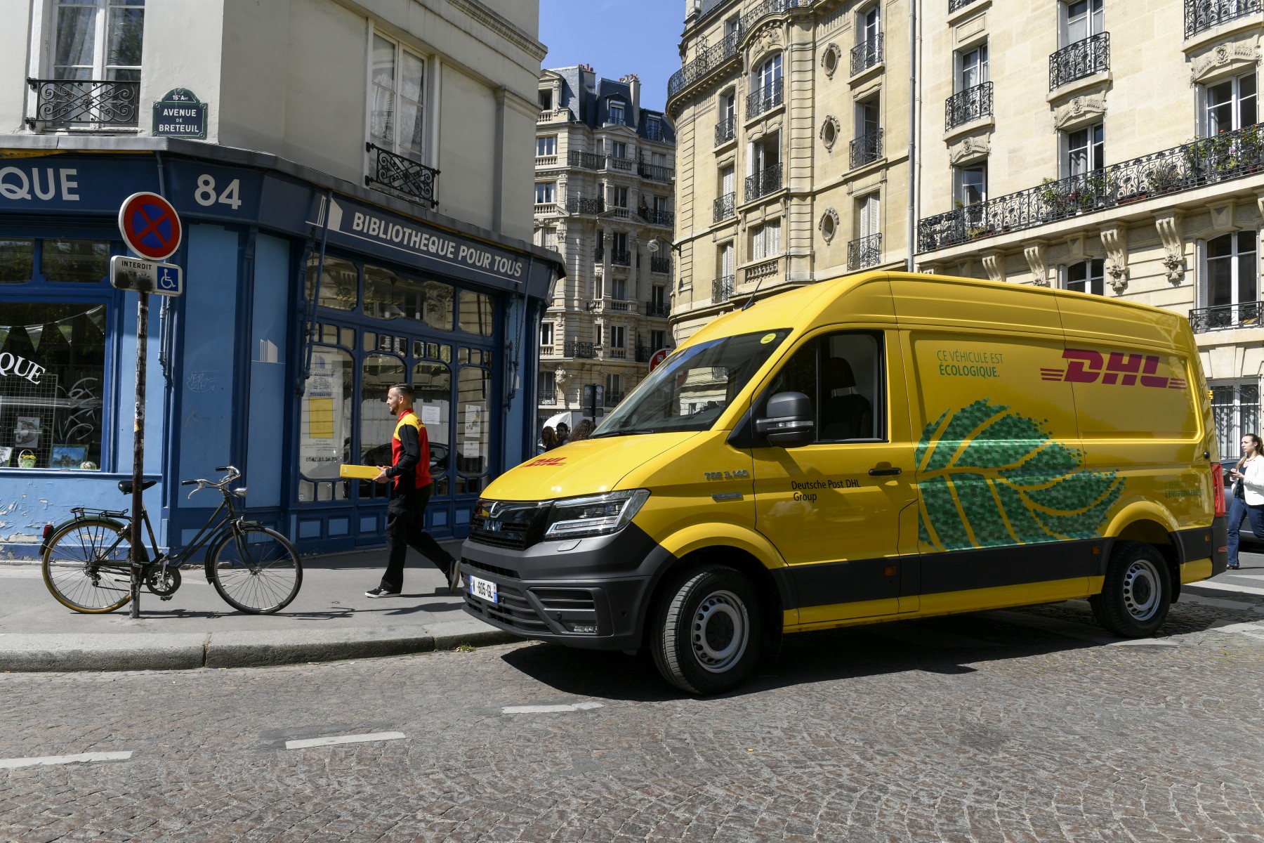 Paris energised: Three MAN eTGE applications