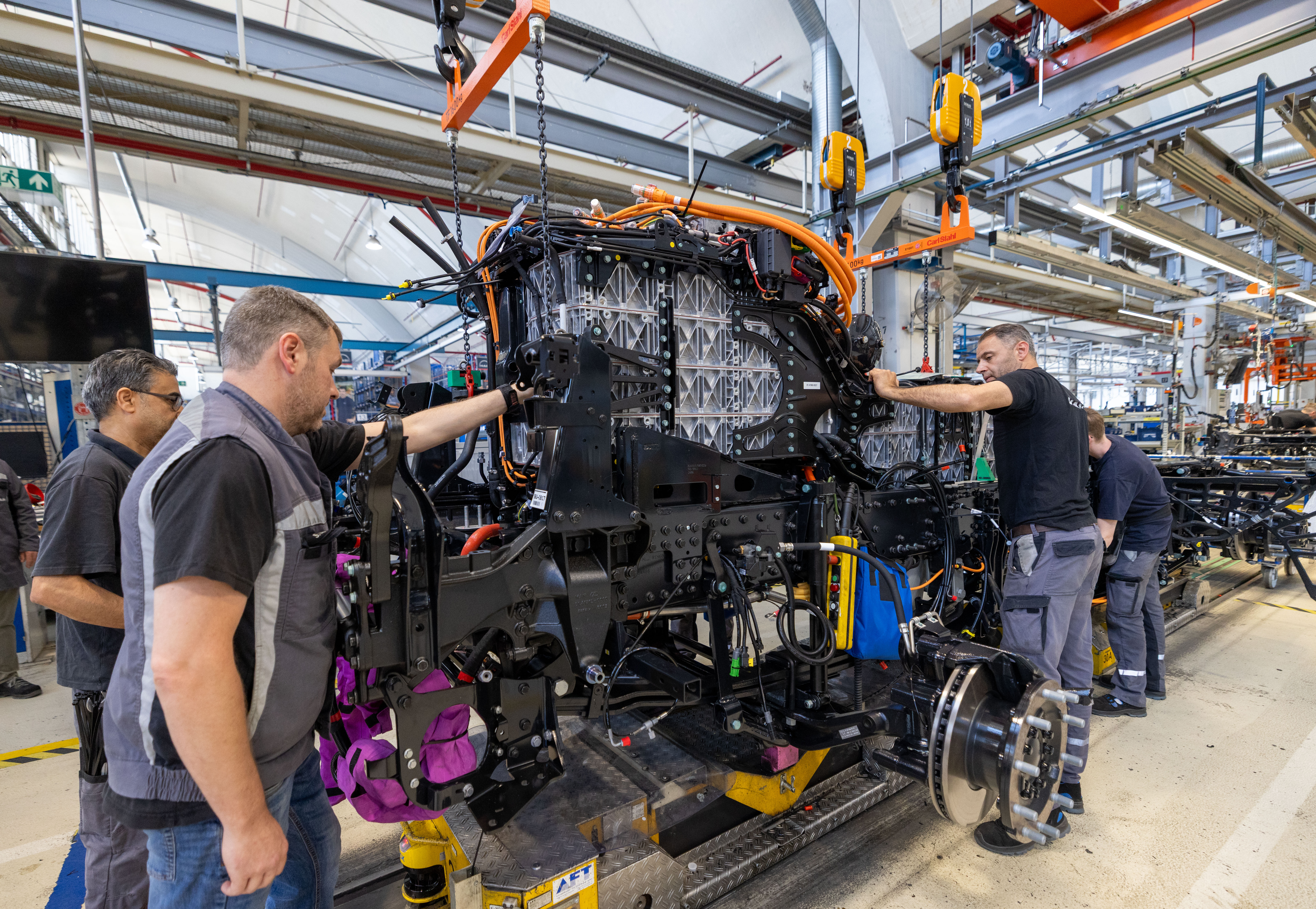 Historic: MAN starts series production of electric trucks