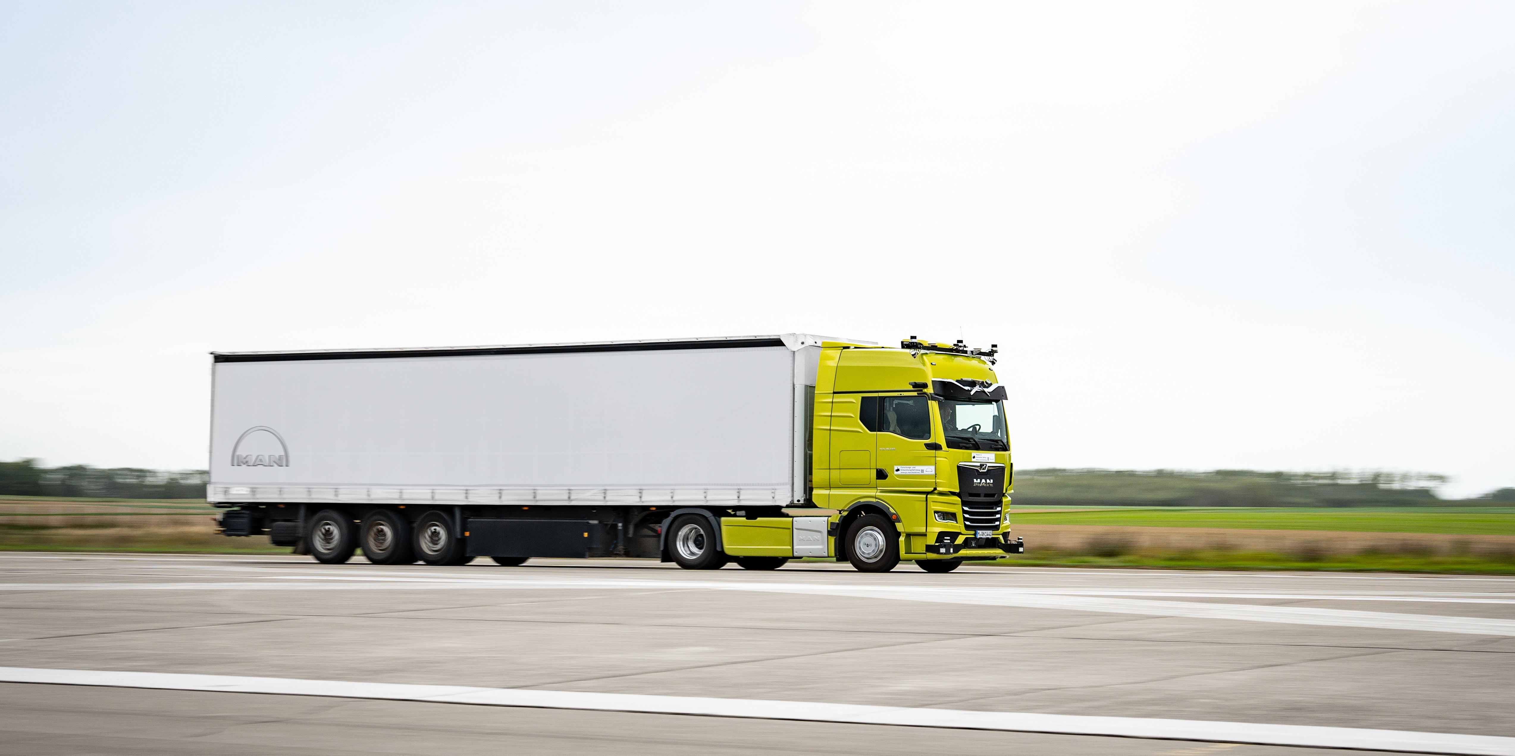 MAN accelerates development of driverless trucks