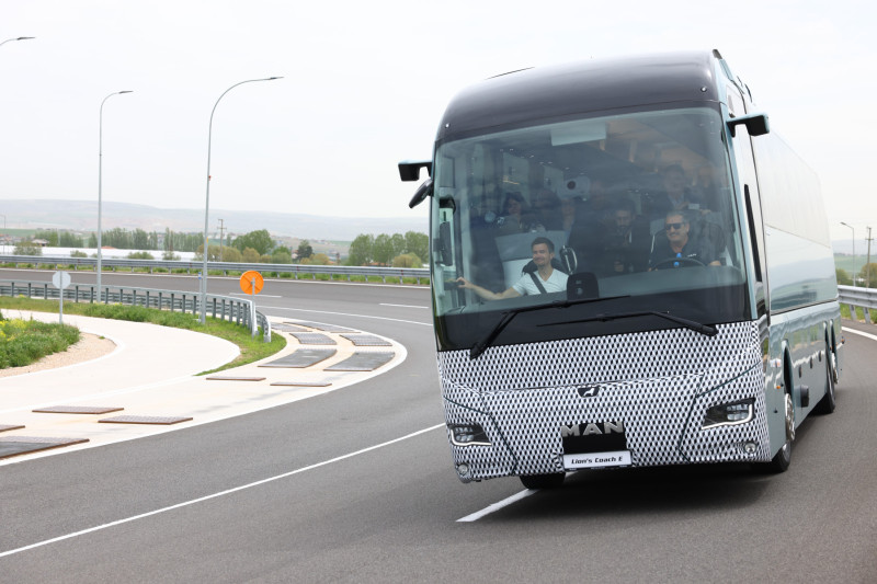 Sustainable travel: Europe's first eCoach is made by MAN