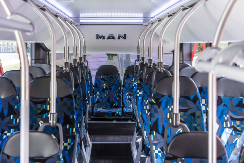 Makes a lasting impression: MAN Lion's City 12 E LE is “Sustainable Bus ...