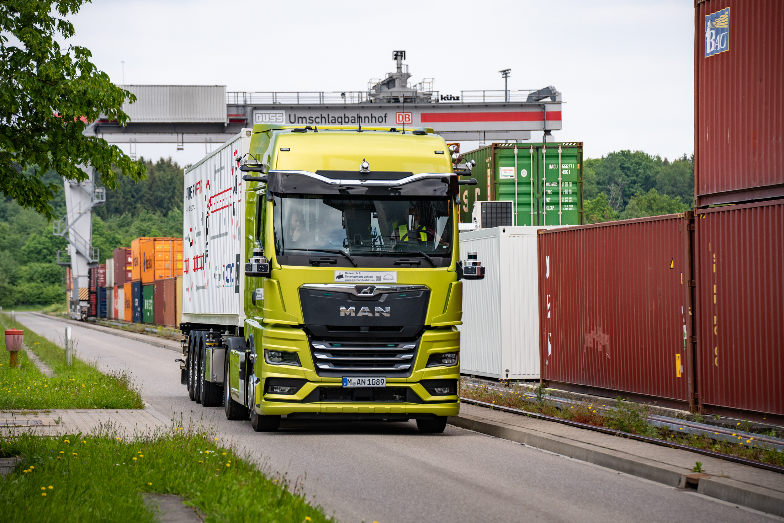 Up to 40 percent more productive: autonomous trucks show great ...