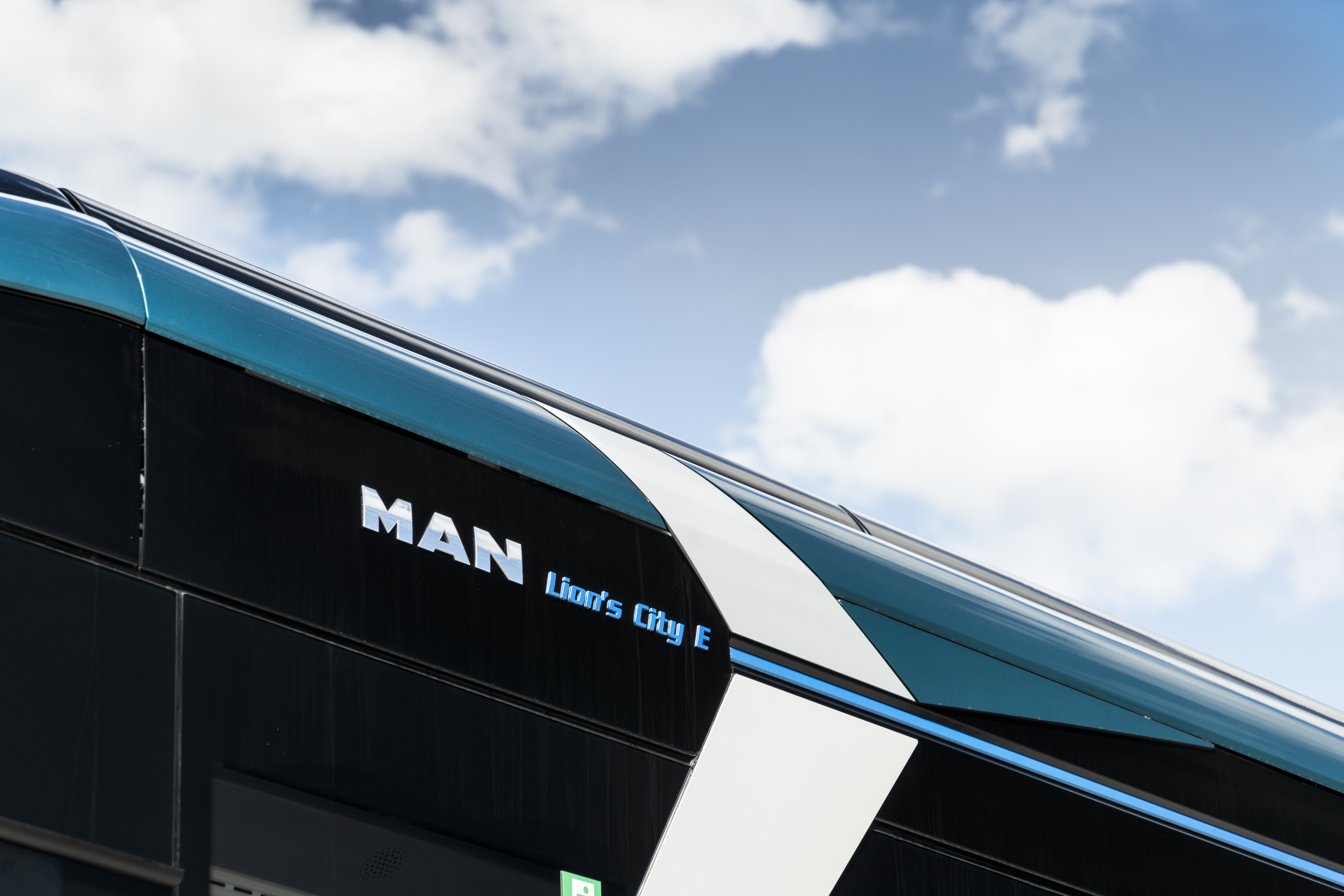Turnaround in Fiscal Year 2023: MAN Bus business is back on track