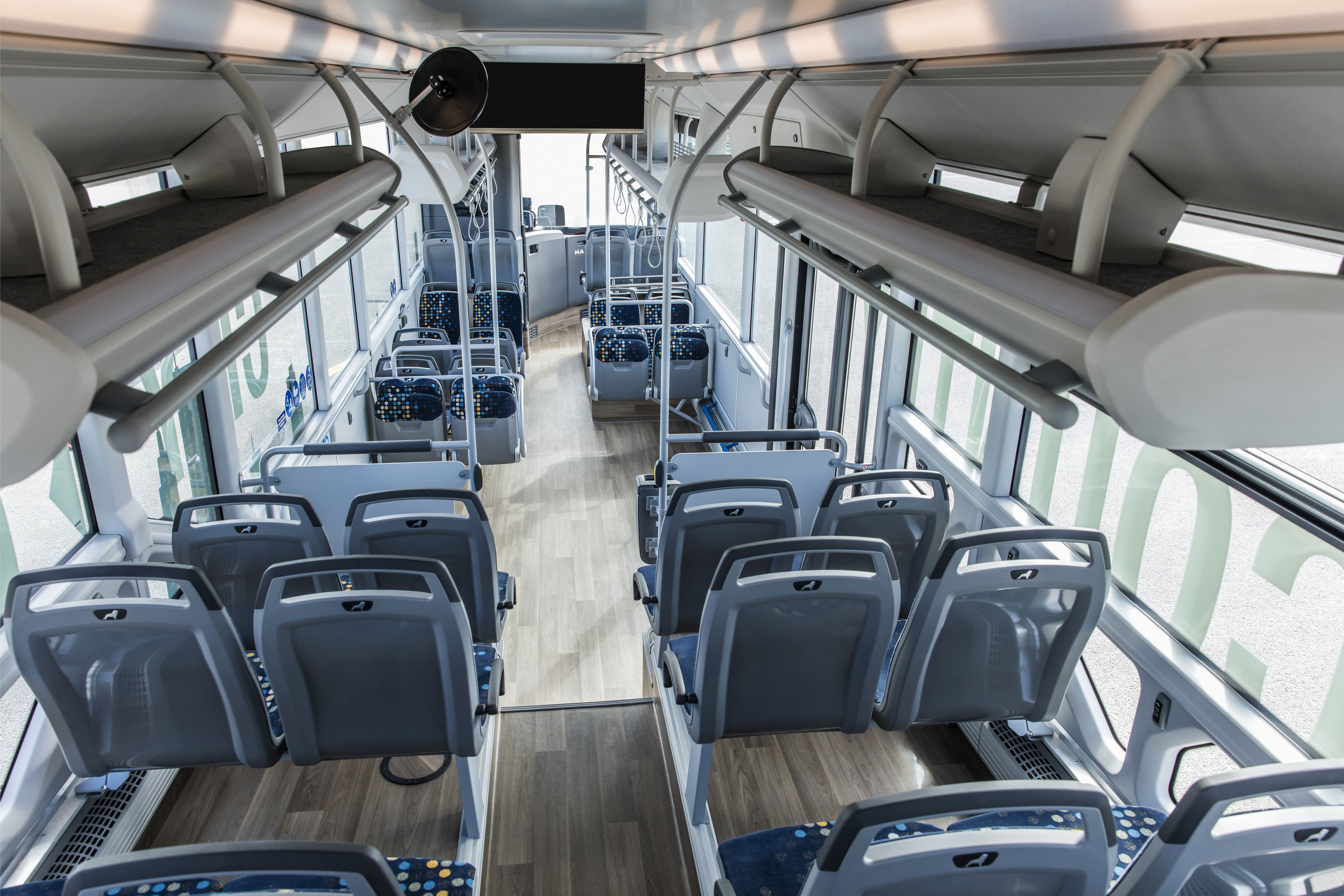 City bus with a view: MAN Lion’s Intercity LE now also comes in a City ...