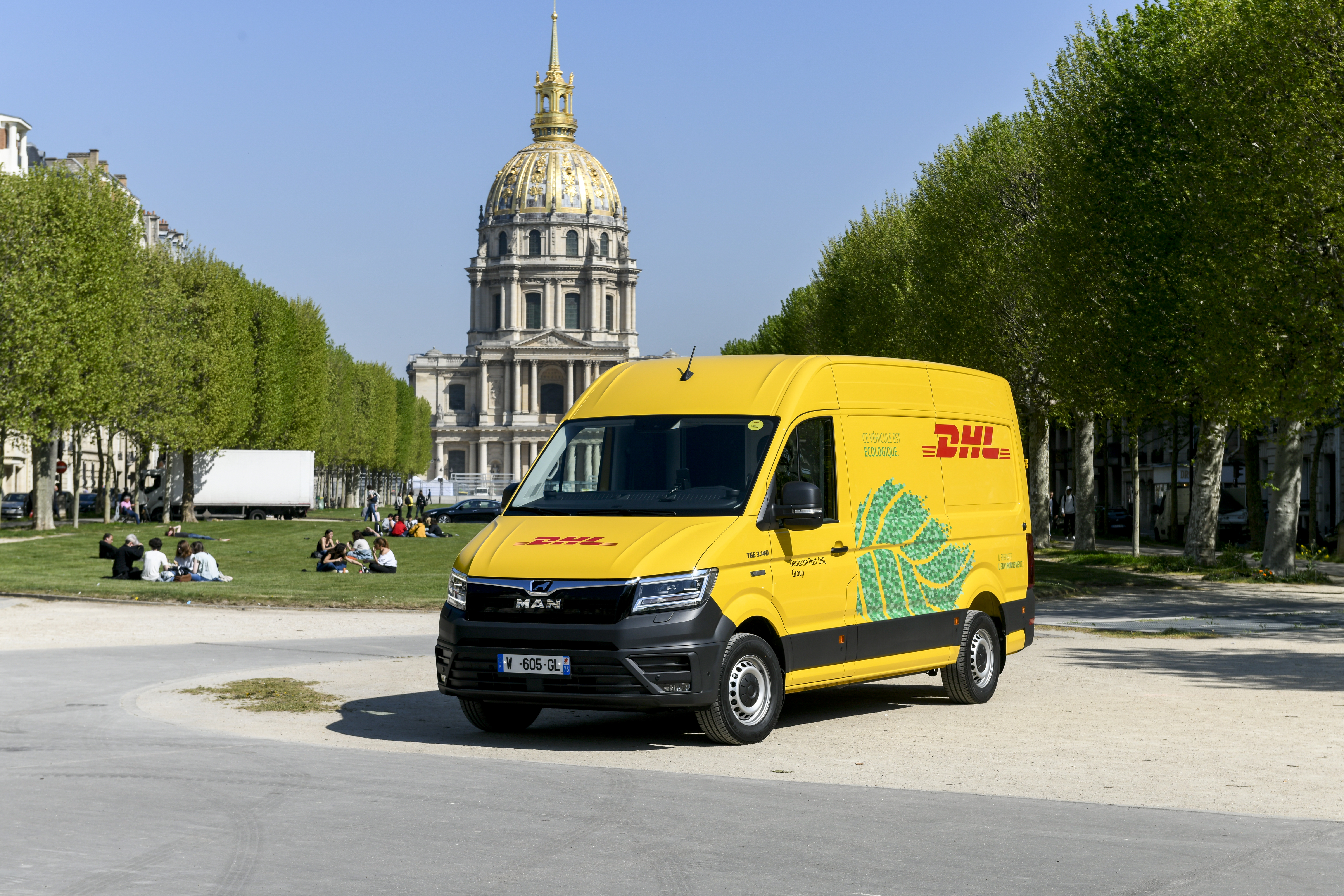 Paris energised: Three MAN eTGE applications