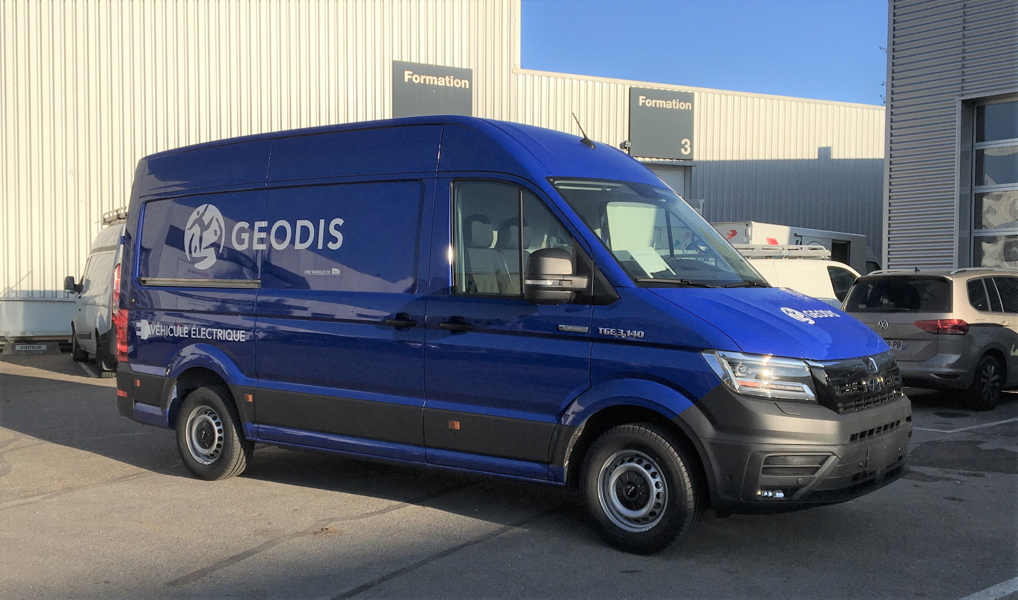 Paris energised: Three MAN eTGE applications