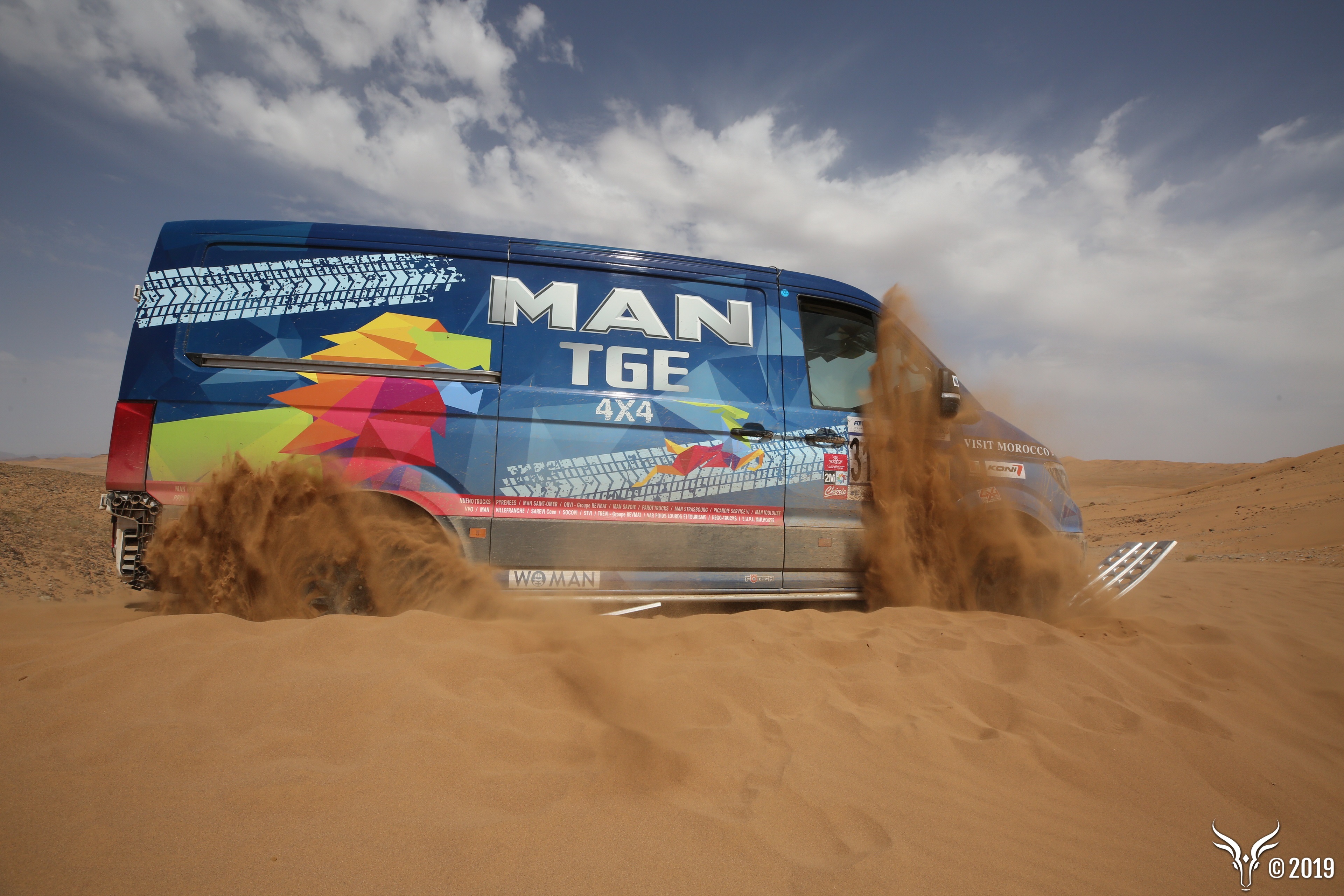 MAN Team mit TGE 4x4 bei der 29. Rallye Aïcha des Gazelles auf dem Podium