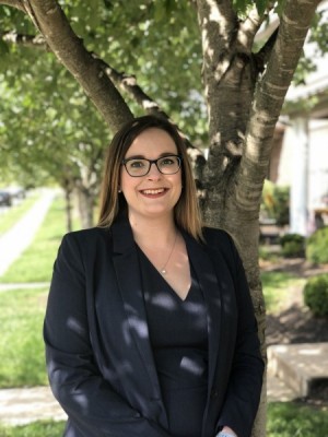 Sarah Bardol awarded for her community service