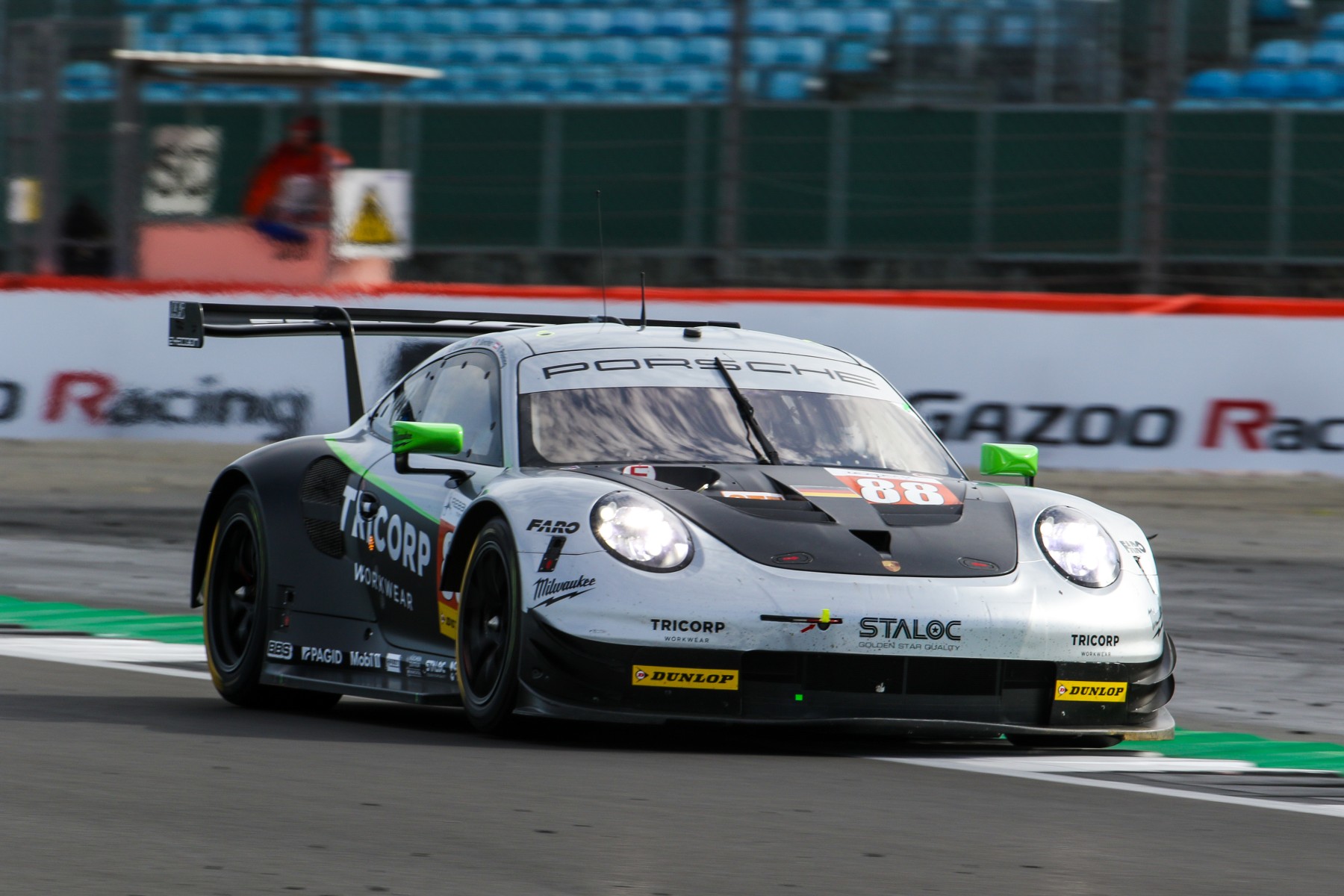 Proton Porsche and Dunlop take a European Le Mans Series win