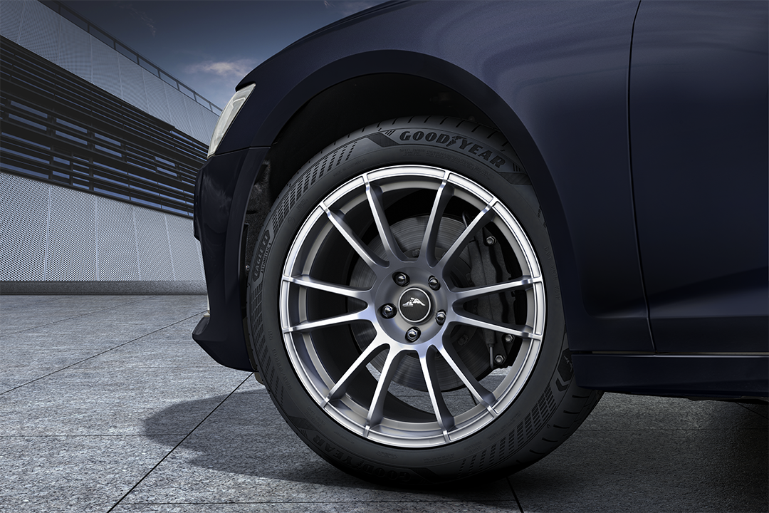 Ready for electrifying performance: Goodyear Eagle F1 Asymmetric 6