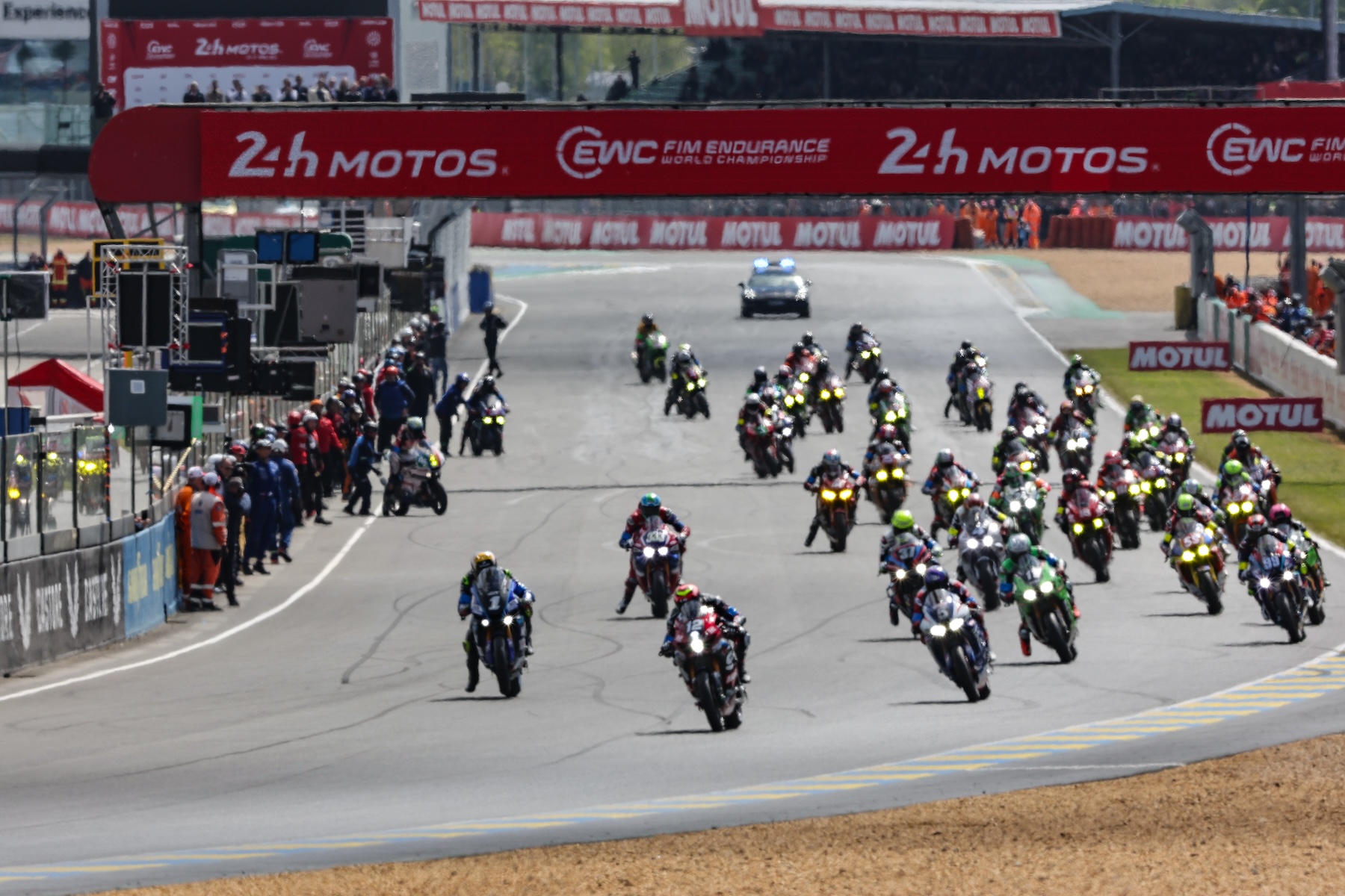 Dunlop offers additional support for FIM Endurance World Trophy teams