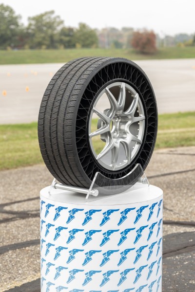 GOODYEAR RÉIMAGINE LE PNEUMATIQUE POUR UN AVENIR DE LA MOBILITE MULTIMODALE