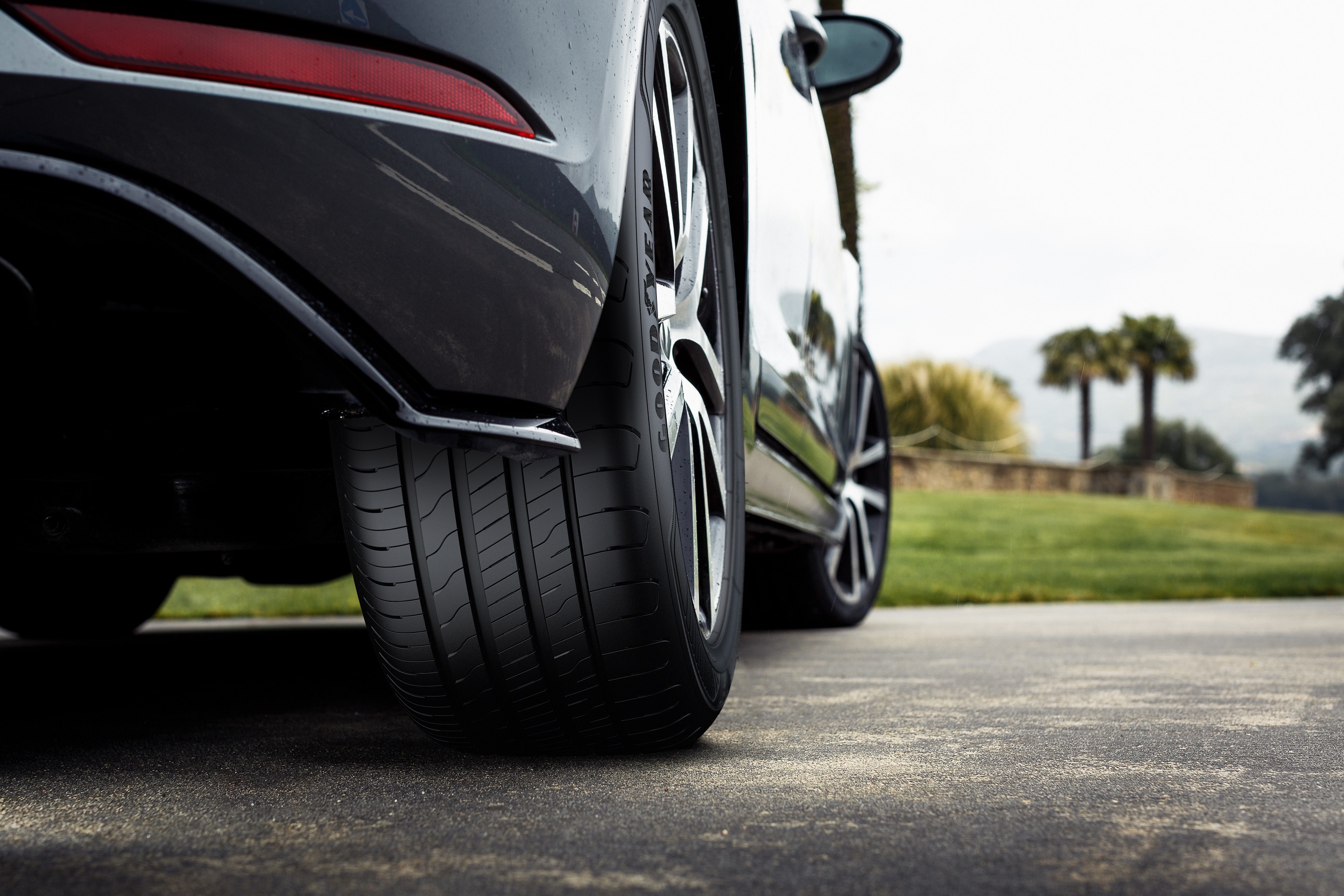 Goodyear Efficientgrip Performance Test
