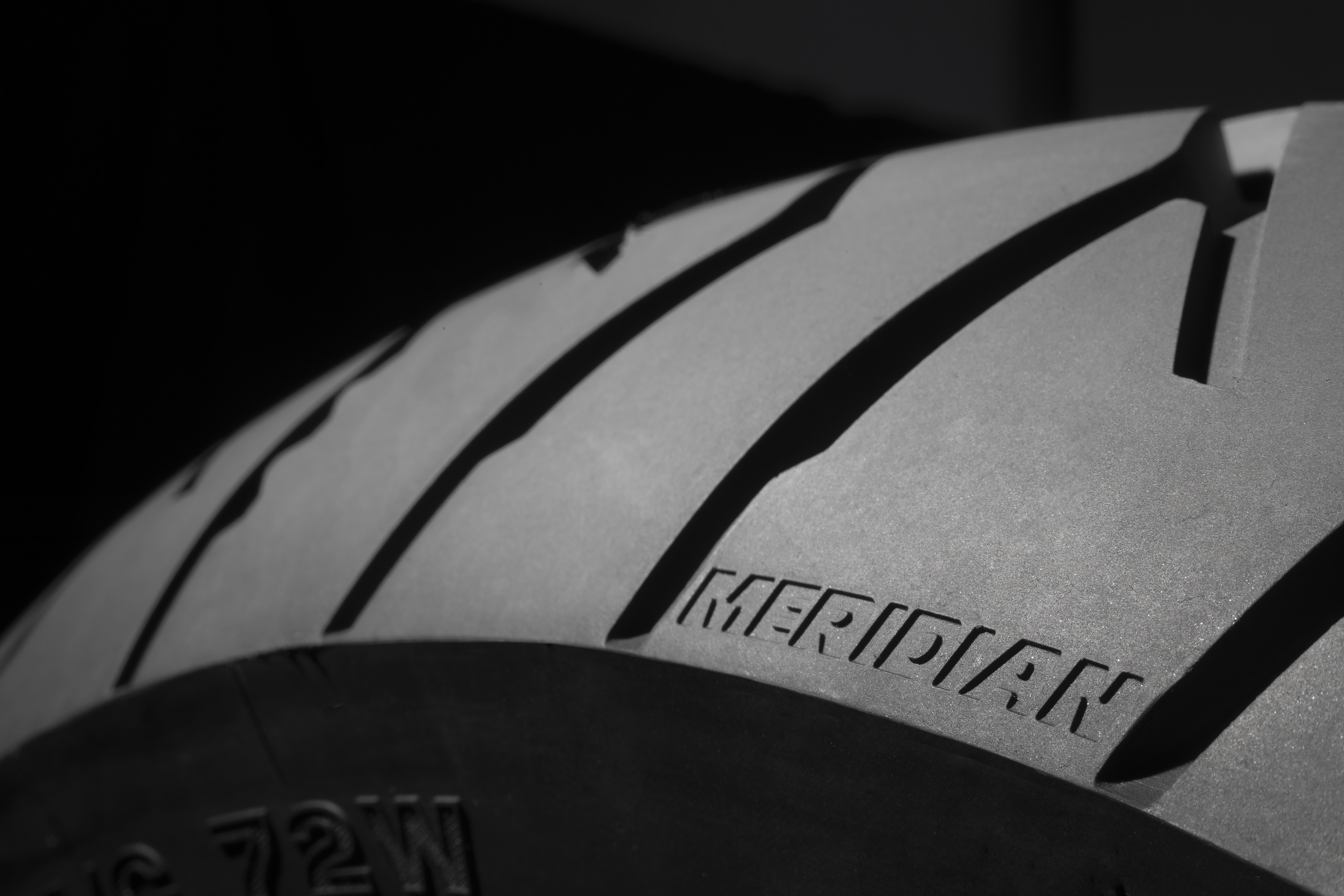 Dunlop Trailmax Meridian impresses MO Motorrad Magazin in long-term test