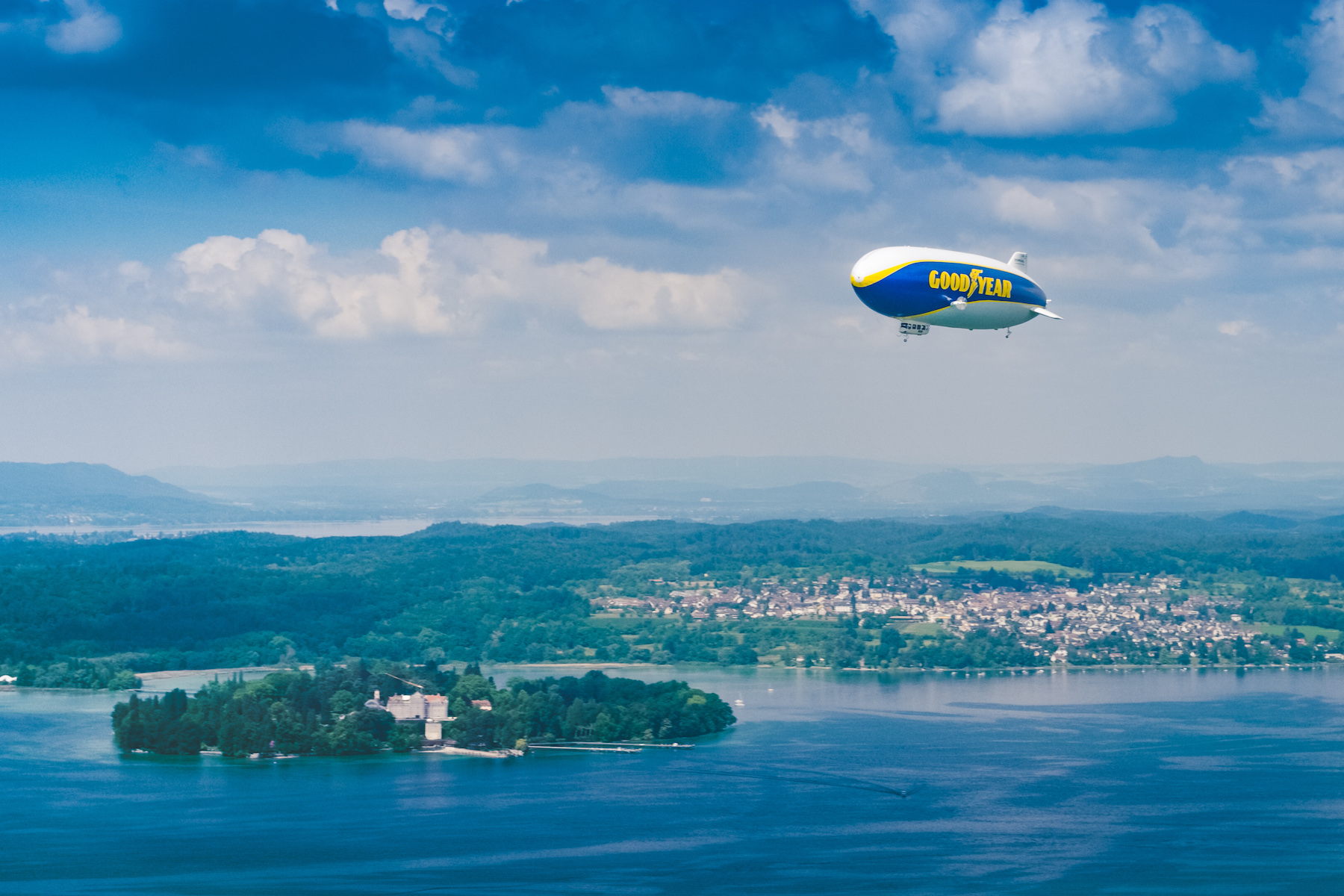Goodyear Blimp returns to European motorsport