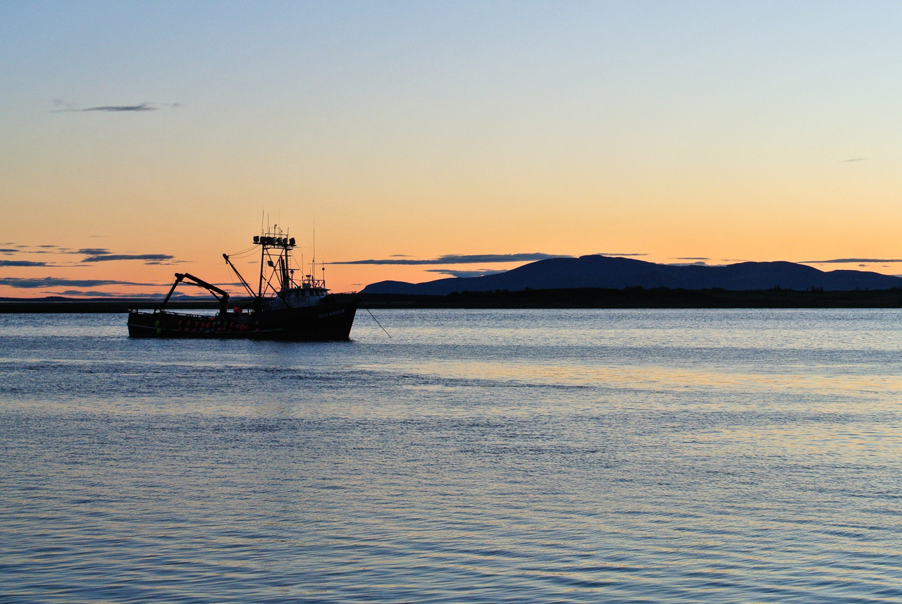 Restaurant etch. Head Chef shares his Alaska Seafood Experience, while ...