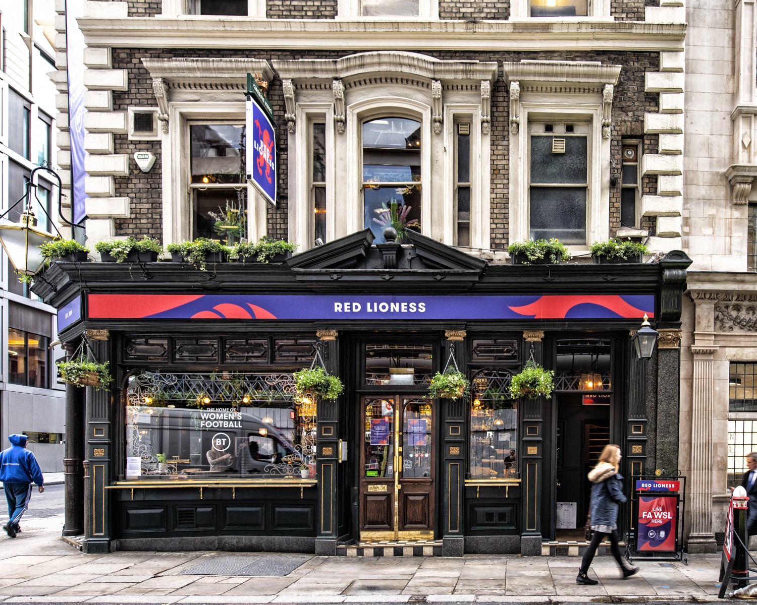 Red Lioness opens doors to women’s football