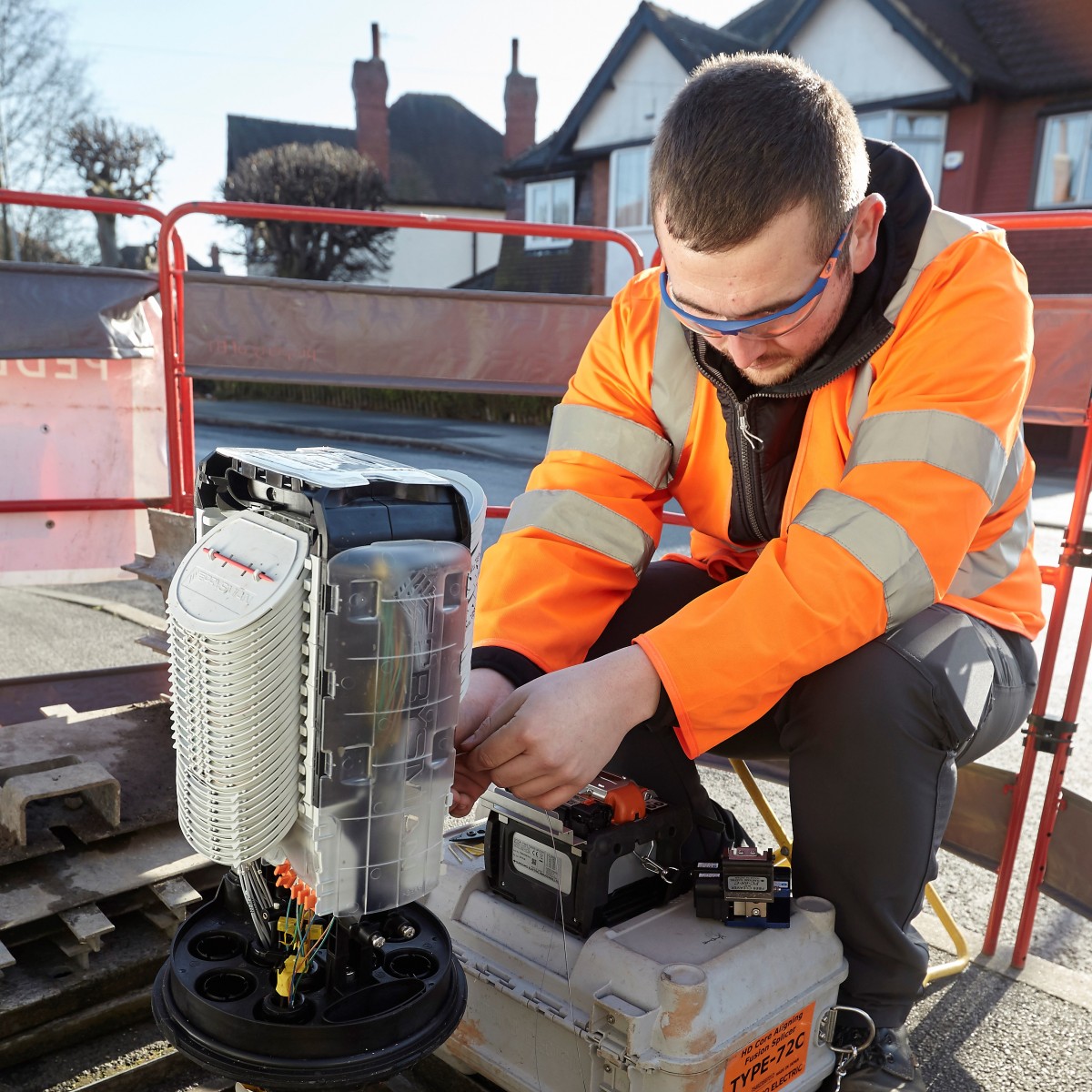 Leeds full fibre broadband build passes the 100k mark