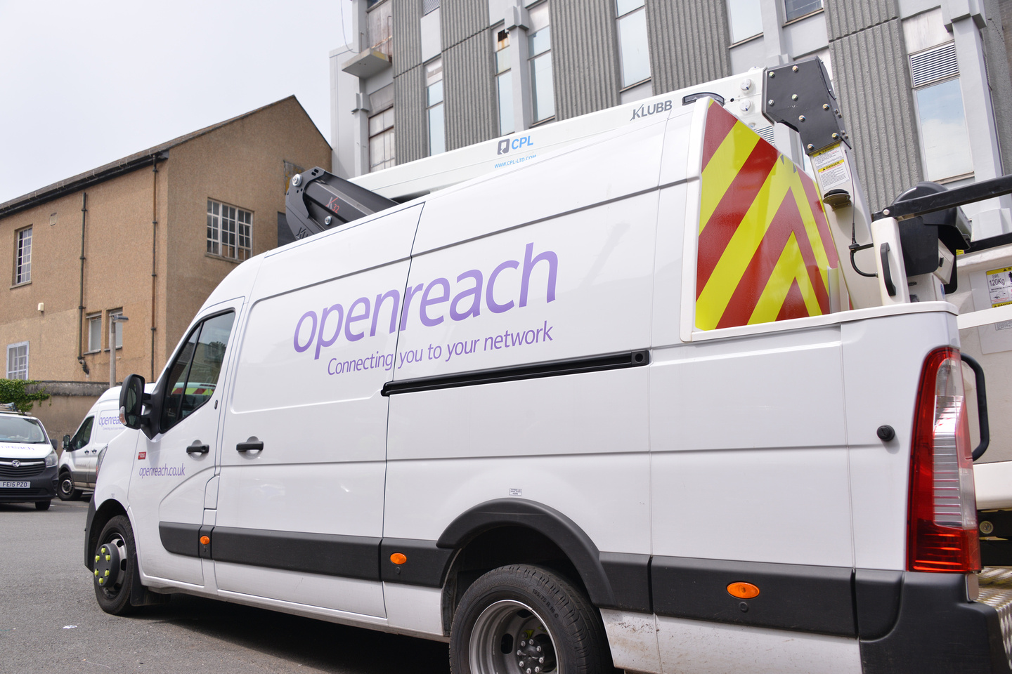 Thousands across Torbay missing out on better broadband