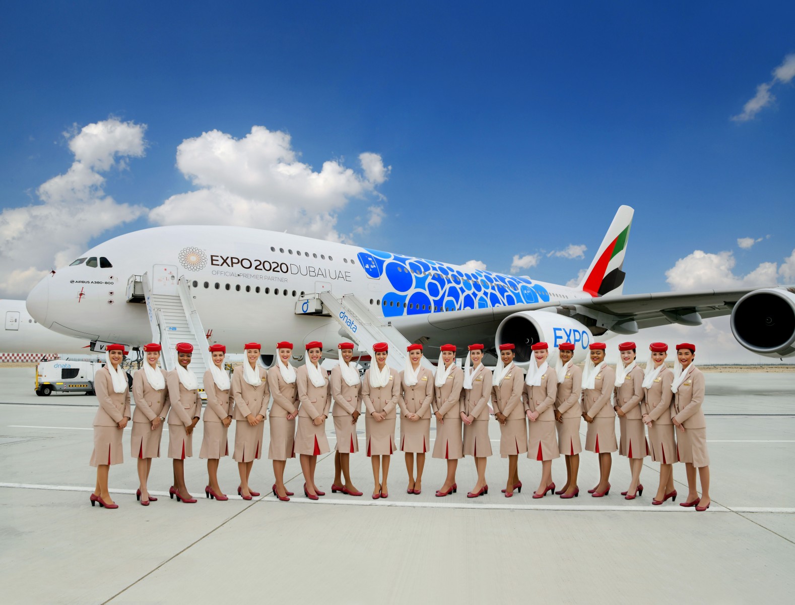 Over 33 000 Visitors Treated To The Emirates Experience As Airline Over 33 000 Visitors Treated To The Emirates Experience As Airline