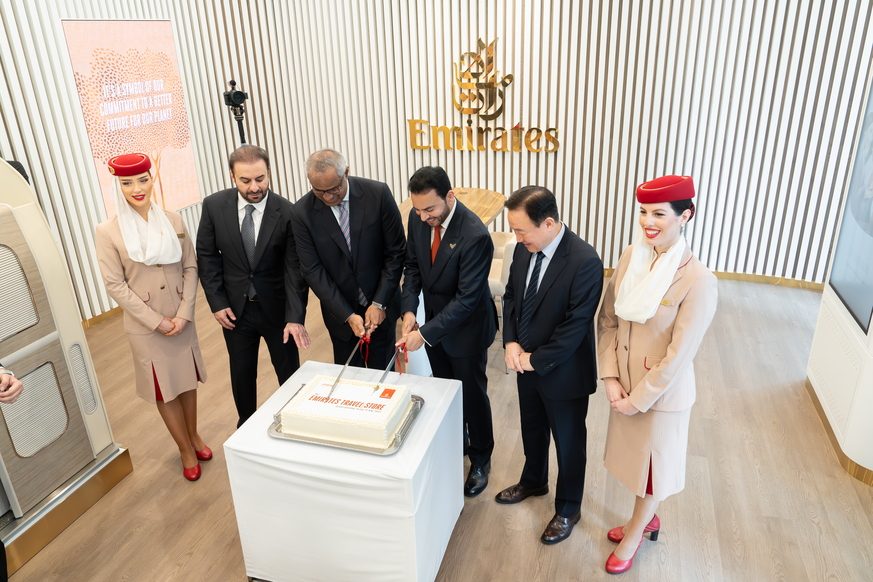 Emirates Inaugurates its reimagined Travel Store in Seoul