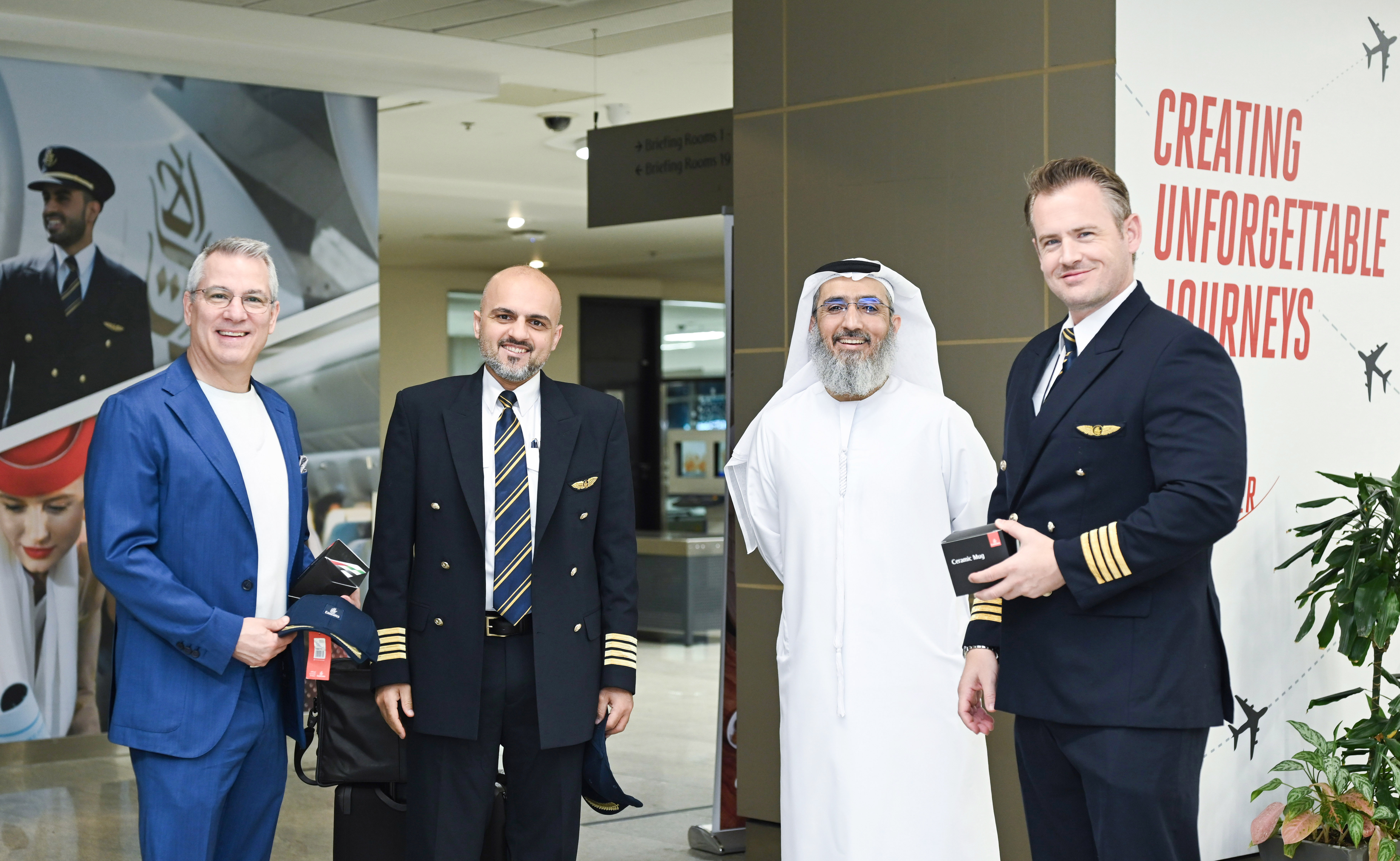 Emirates commits to hiring 1,500 aviators