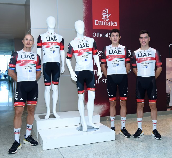 UAE Team Emirates warmly welcomed at Emirates Group Headquarters