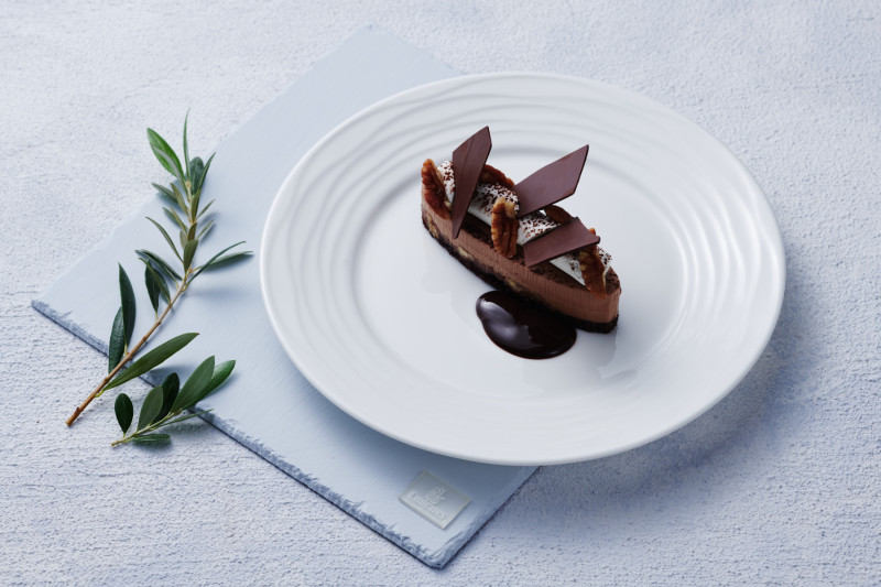 Emirates customers enjoy 60 million chocolates a year