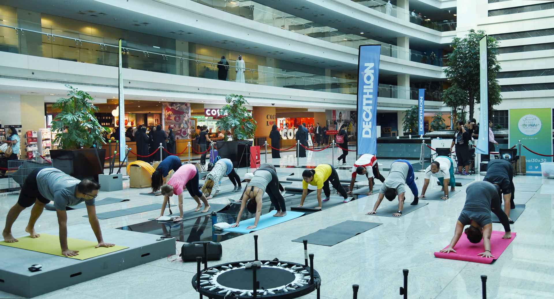 Emirates Group employees engaged in Dubai Fitness Challenge