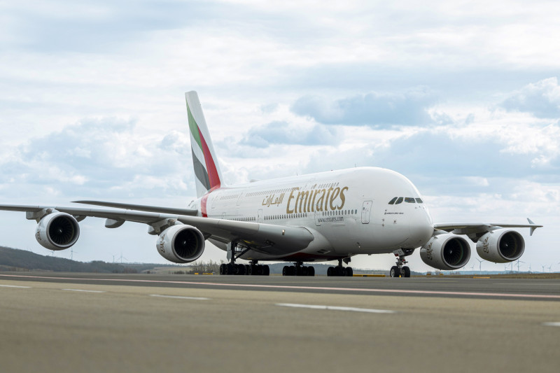 Emirates A380 lands in Austria
