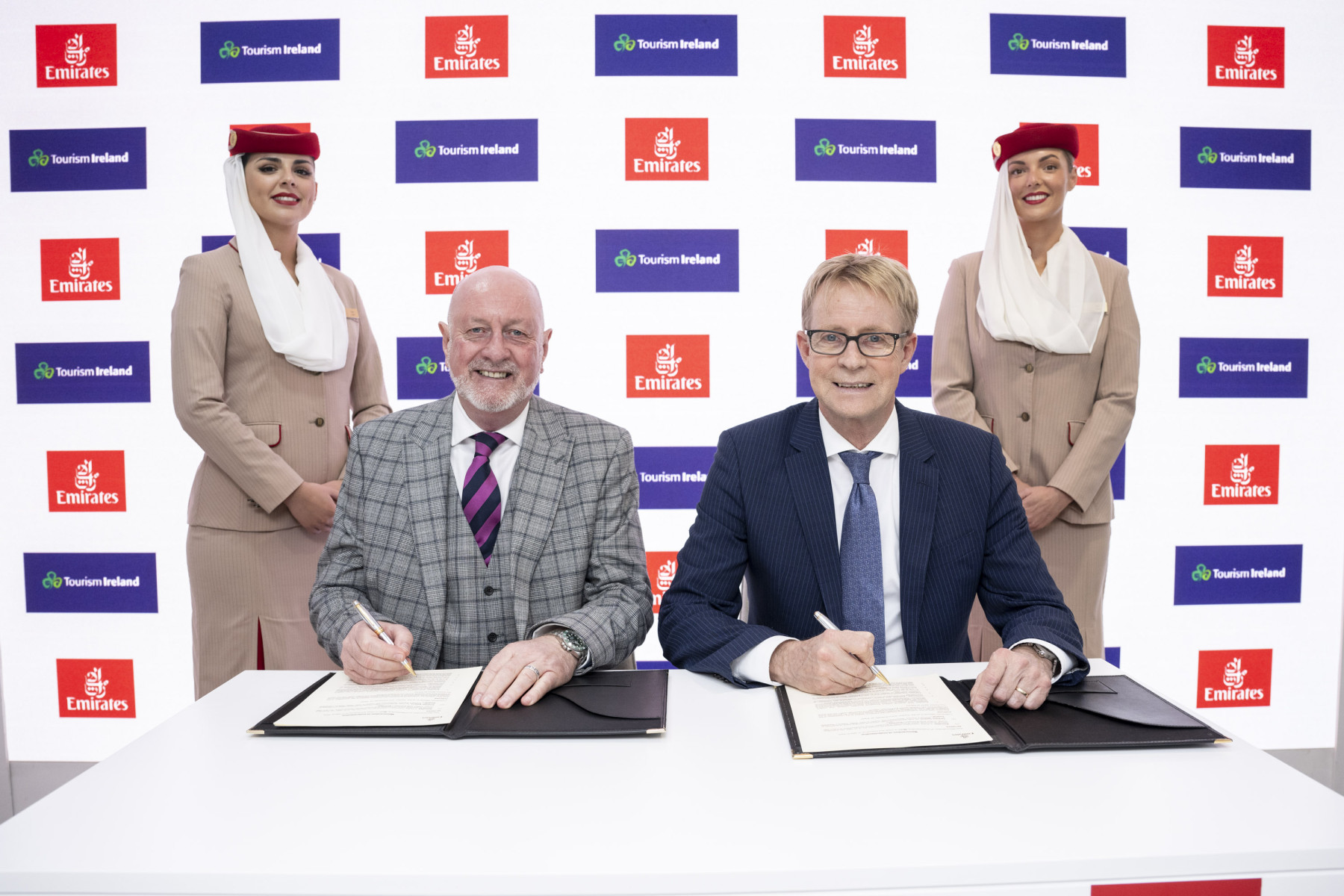 Emirates signs MOU with Tourism Ireland
