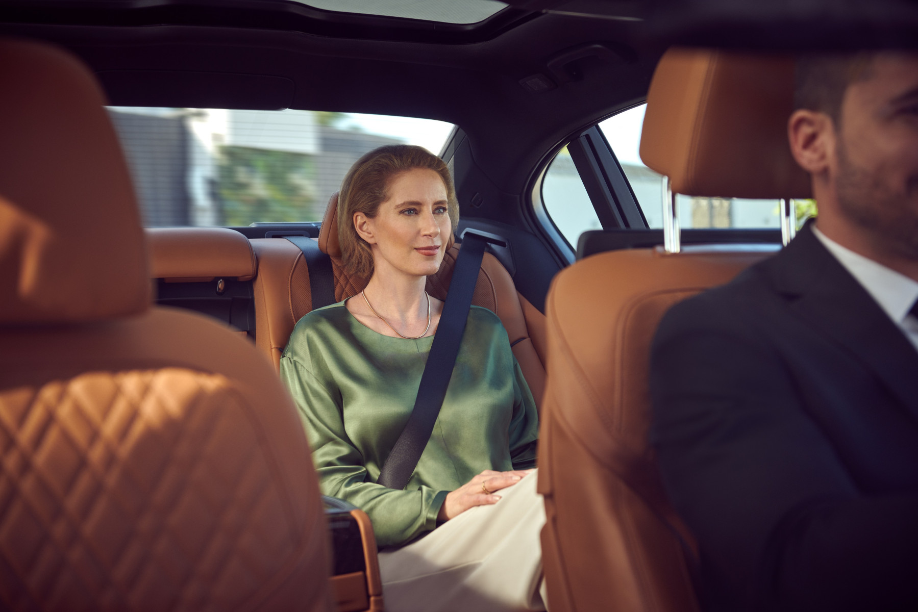 Emirates relaunches Chauffeur-Drive Service at Tokyo-Haneda for its ...
