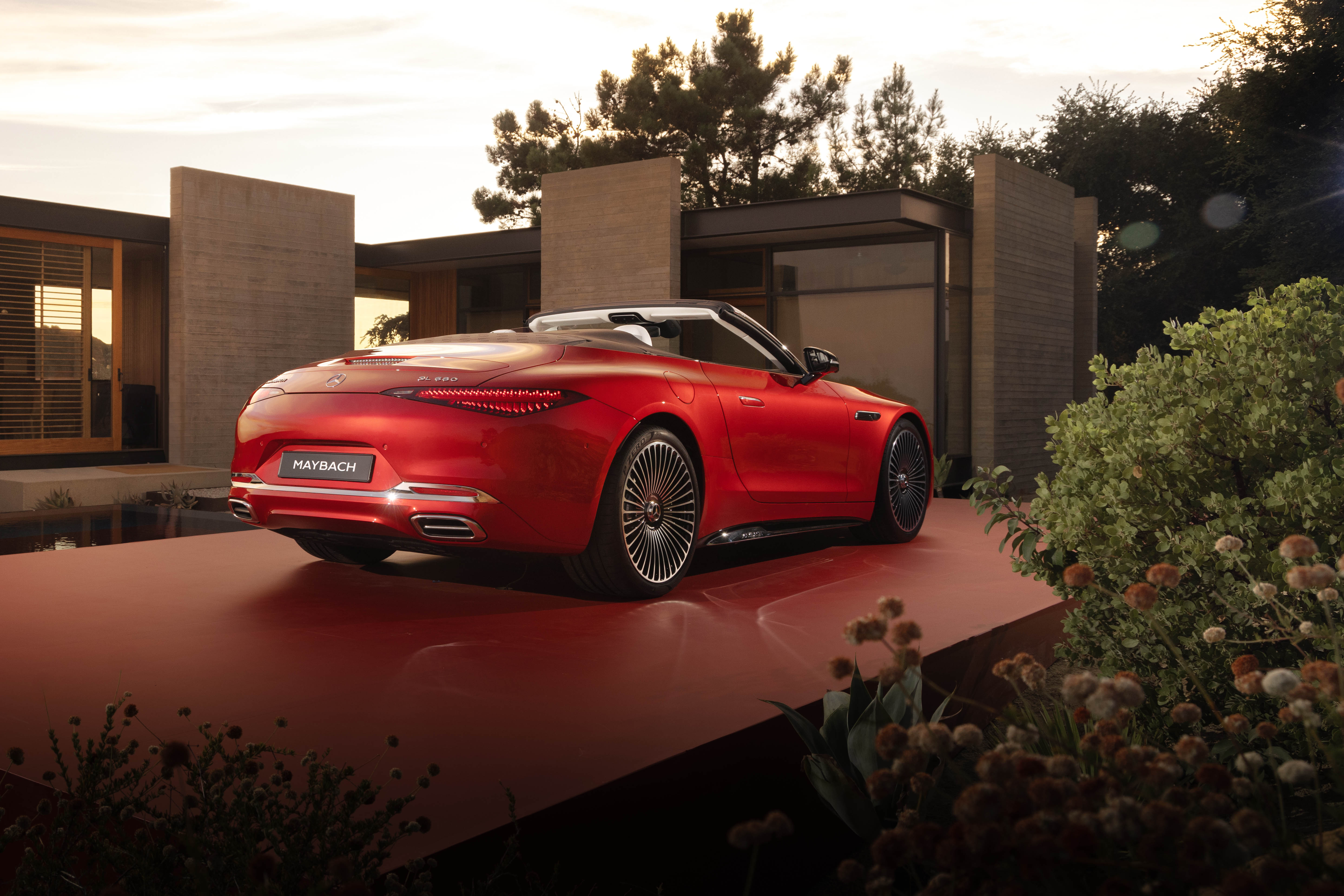 Der neue Mercedes-Maybach SL Monogram Series.